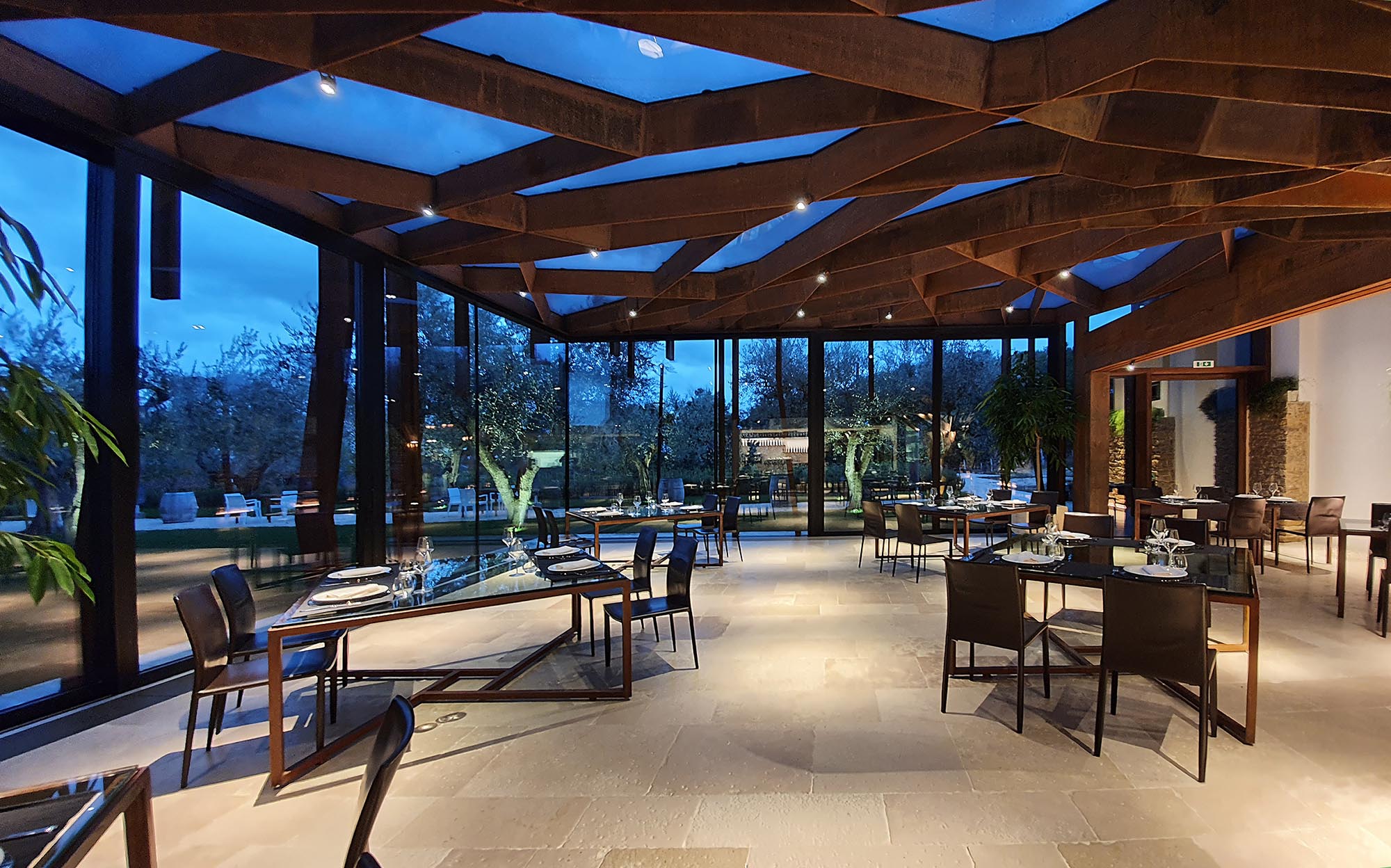 The Tree & The Sky -The Bioclimatic Restaurant by ROCCO VALENTINI ...