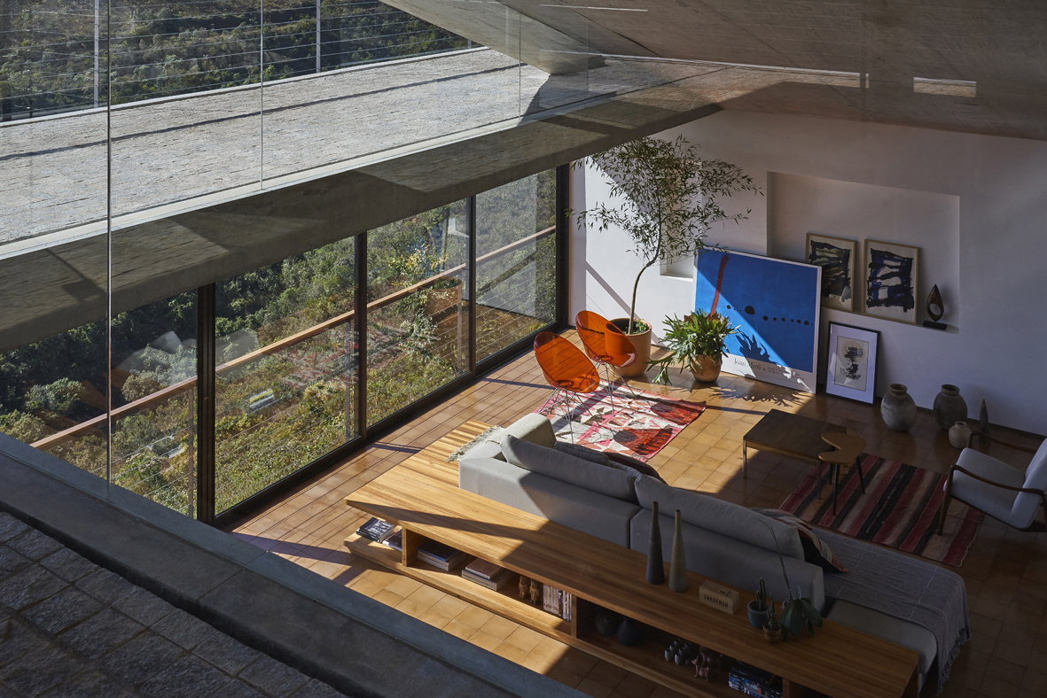 Inclined Slab House by TETRO ARQUITETURA - Architizer