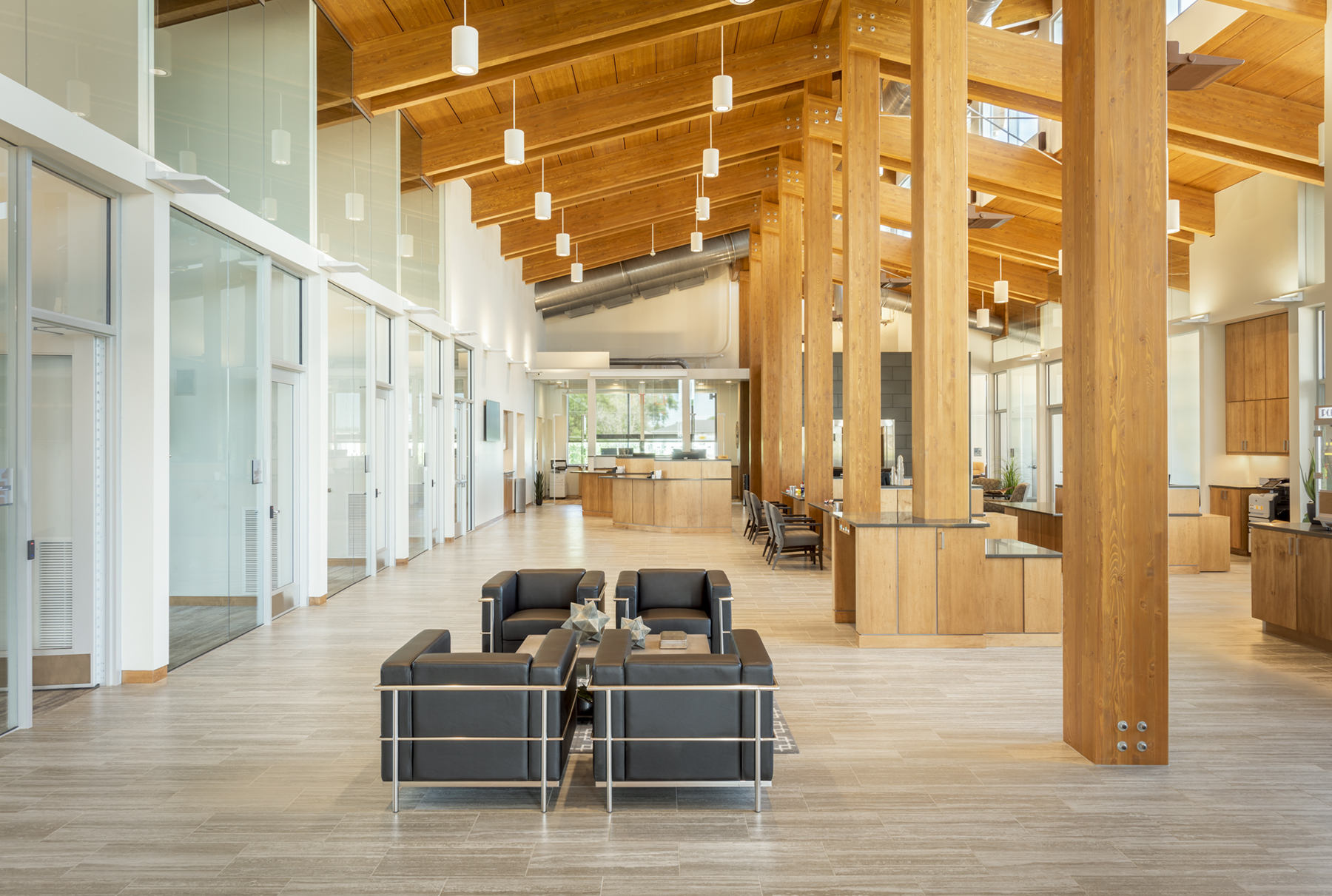 Idea 2878475: First International Bank & Trust by JLG Architects in ...