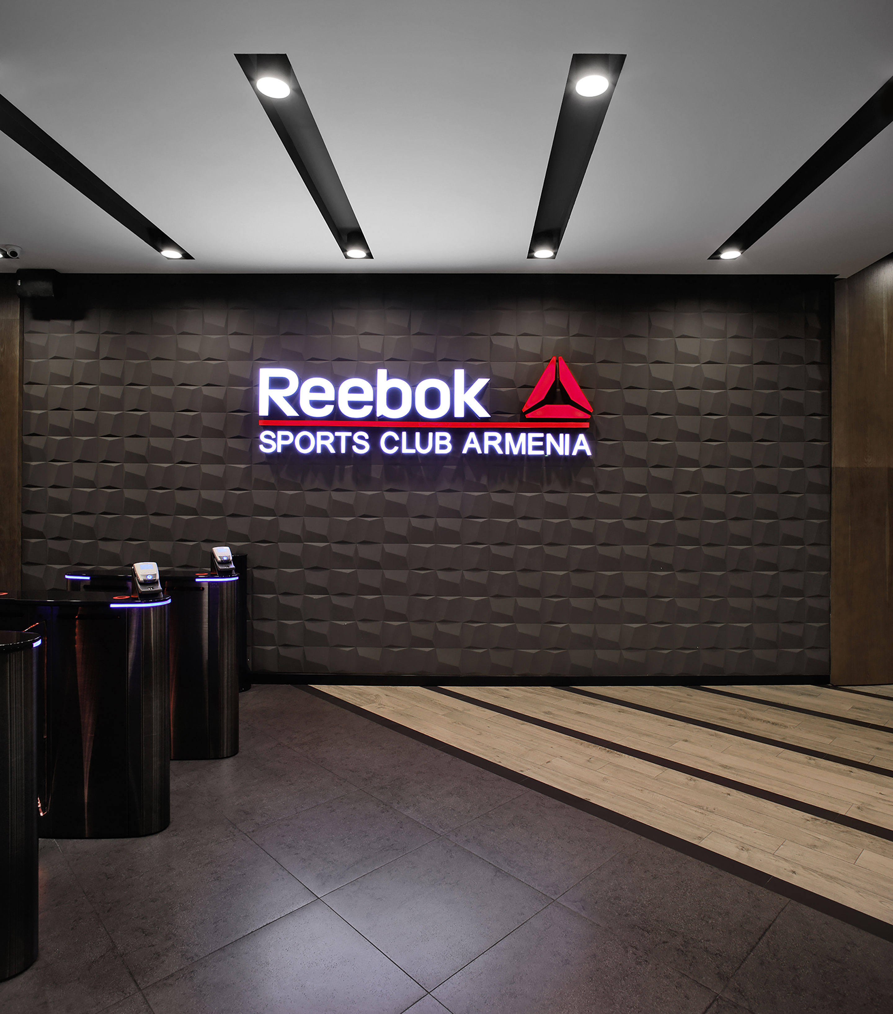 Reebok Sports Club interior by Futuris Architects - Architizer