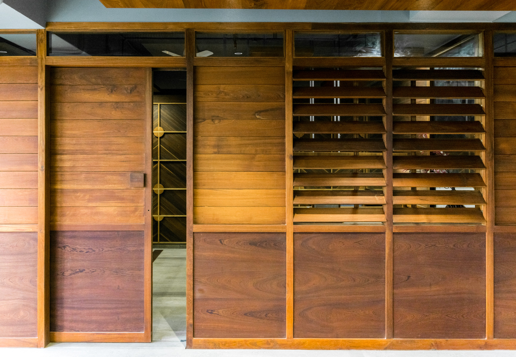 NP Office by Studio Saransh - Architizer