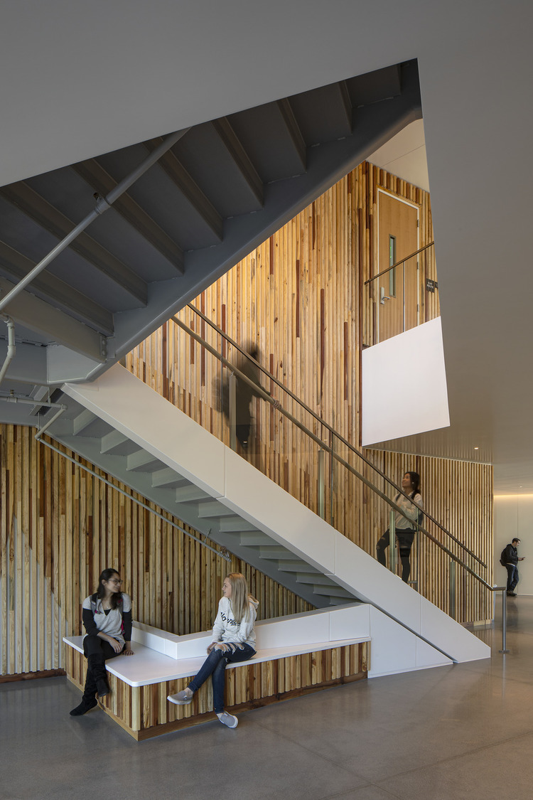 Ernest E. Tschannen Science Complex, California State University ...