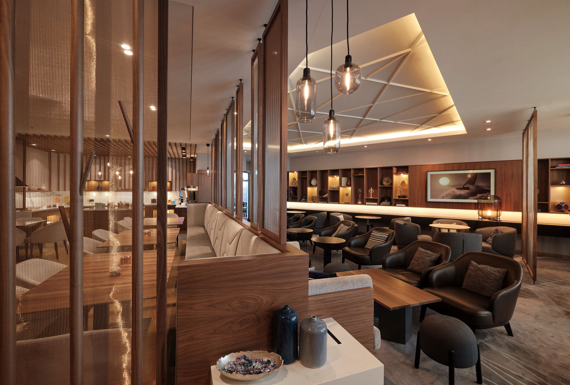 Marriott Zurich – M Club Lounge by JOI-Design - Architizer