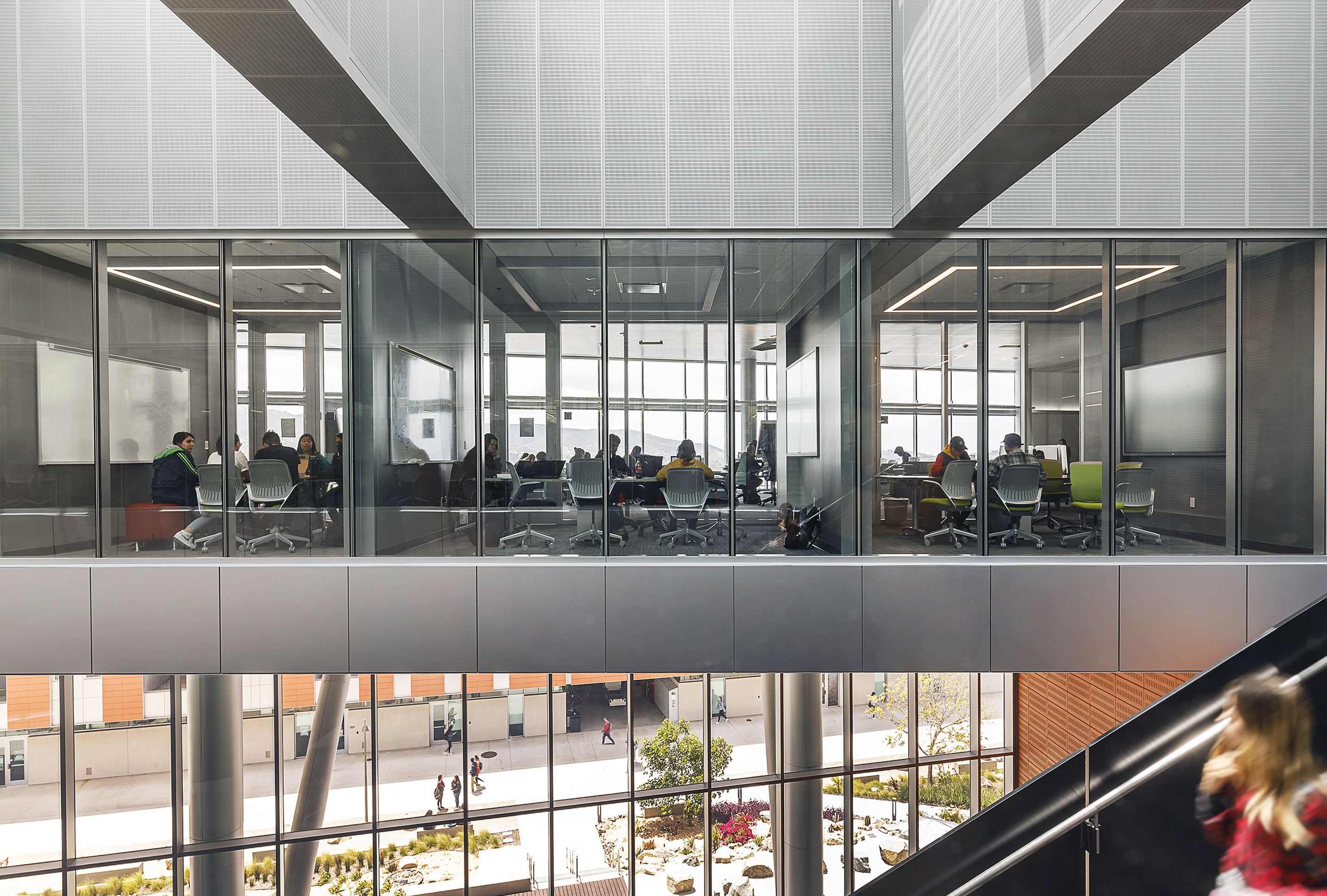 Palomar College Learning Resource Center by LPA - Architizer