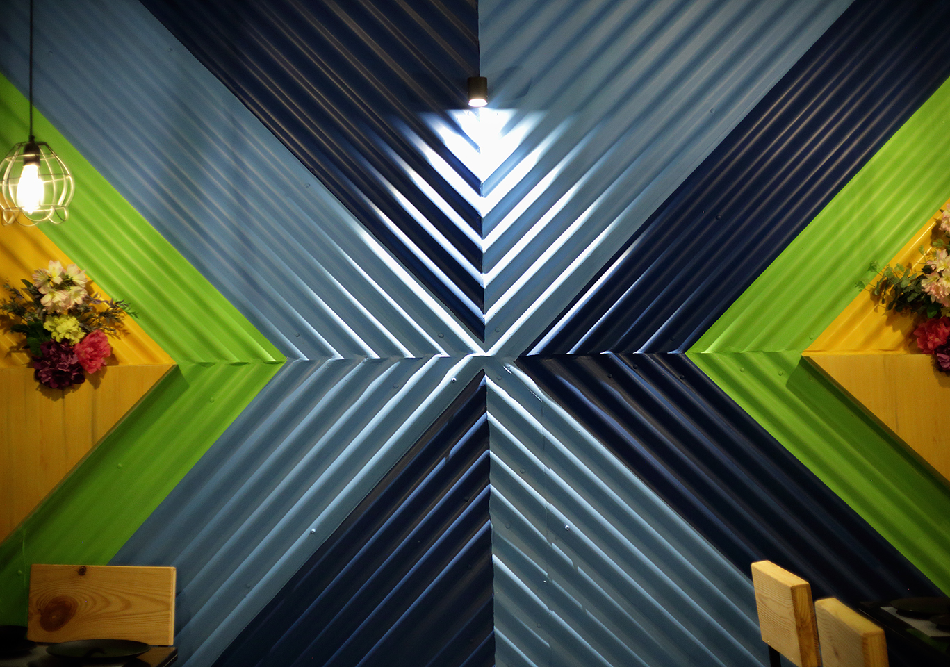 A Functional Vibrant Design Solution for a Rented Space by MANOJ PATEL ...