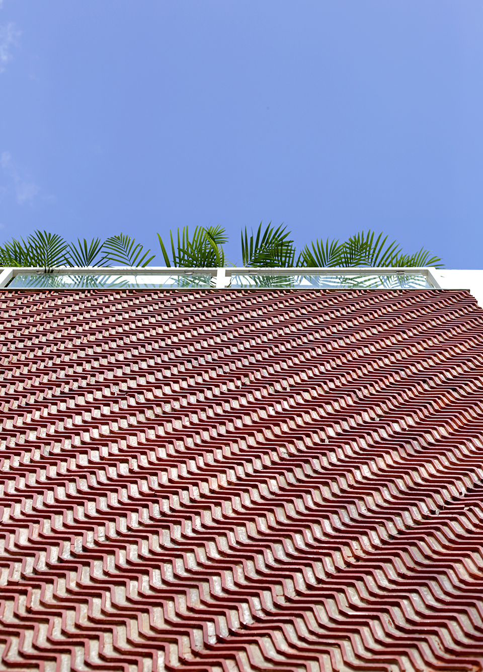EARTHY RED COLORED WAVY CLAY TILES FACADE CLADDING by MANOJ PATEL ...