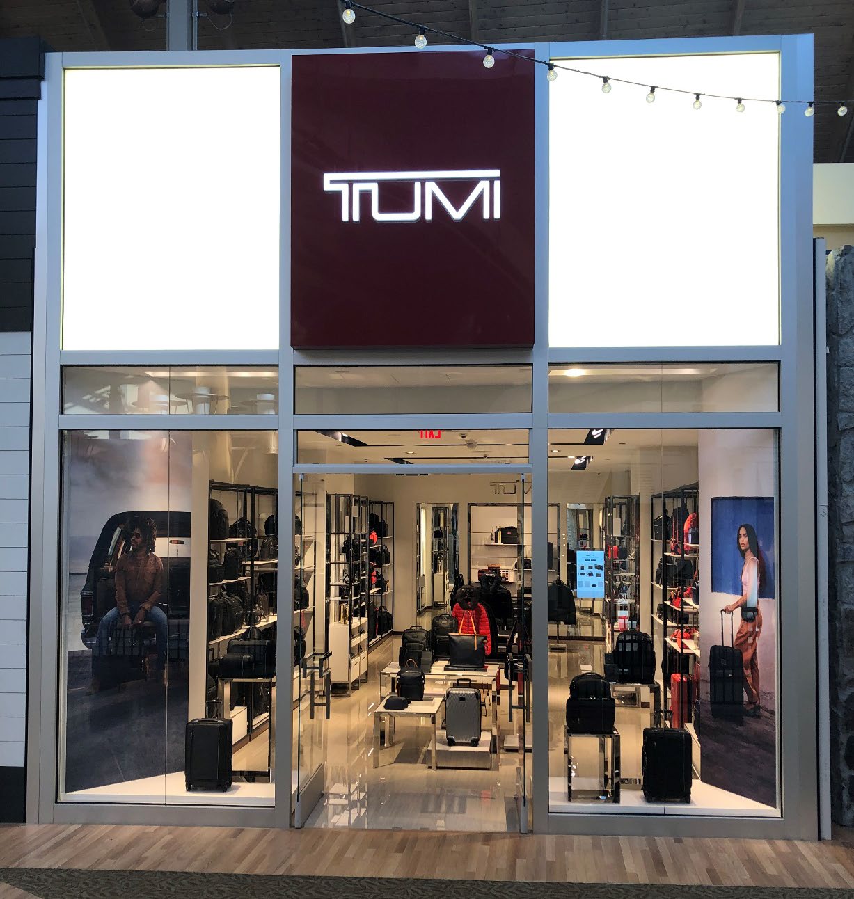 TUMI by GreenbergFarrow Architecture - Architizer