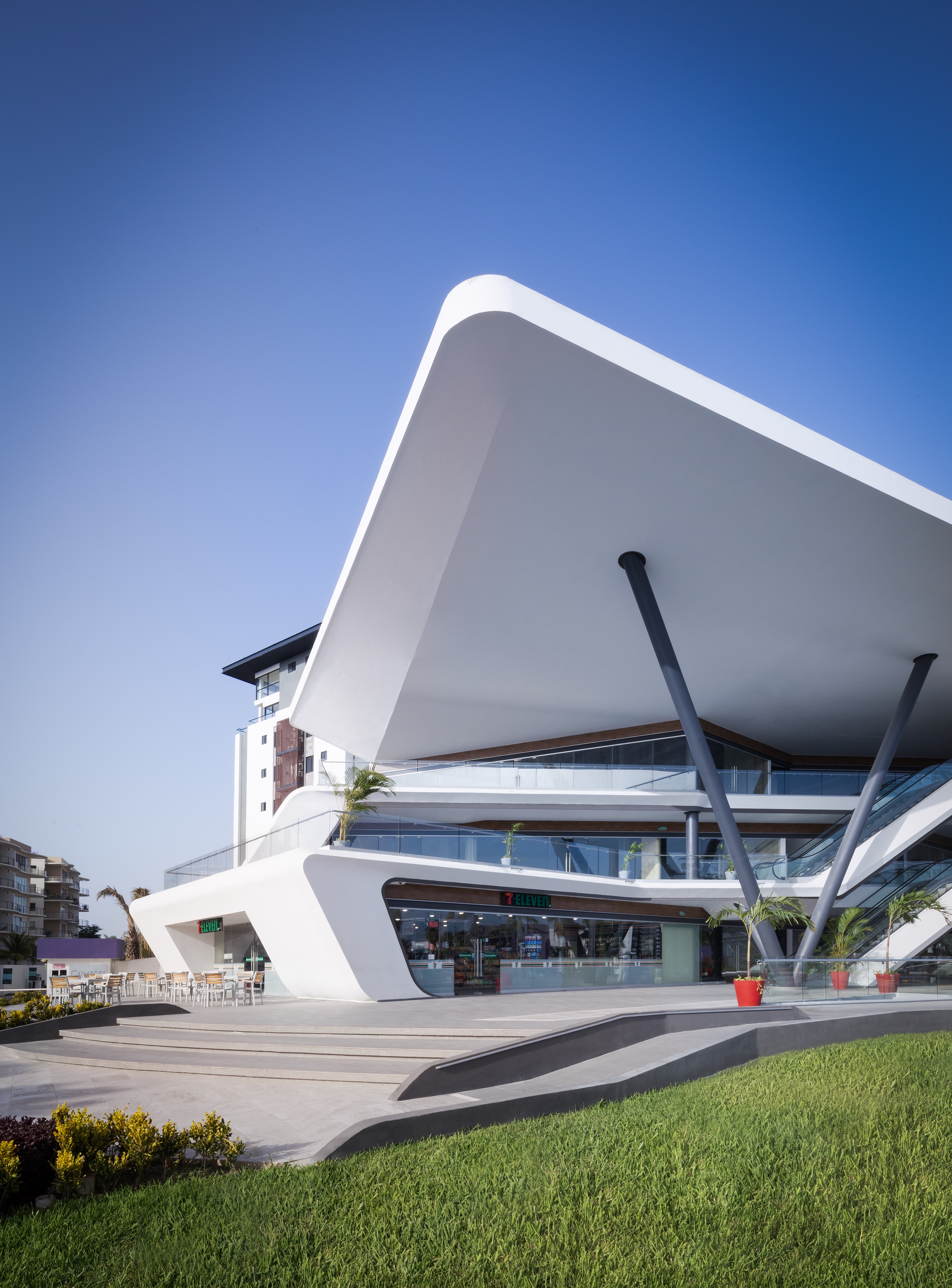 Meet Point by sanzpont [arquitectura] - Architizer