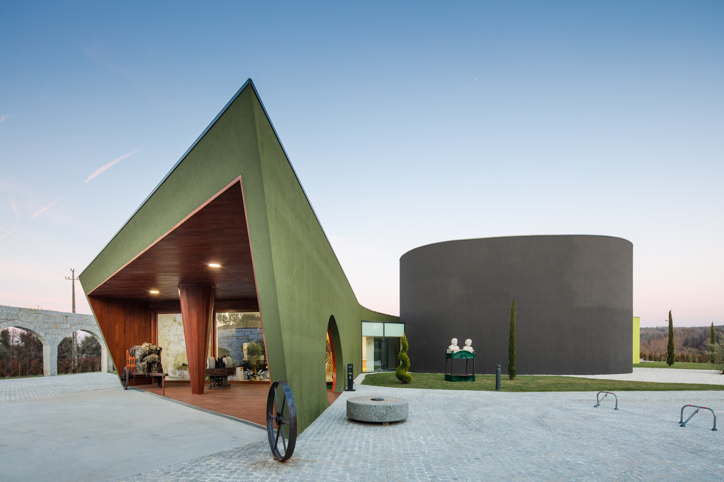 Olive Oil Museum, Oliveira do Hospital by VT - Vasco Teixeira ...