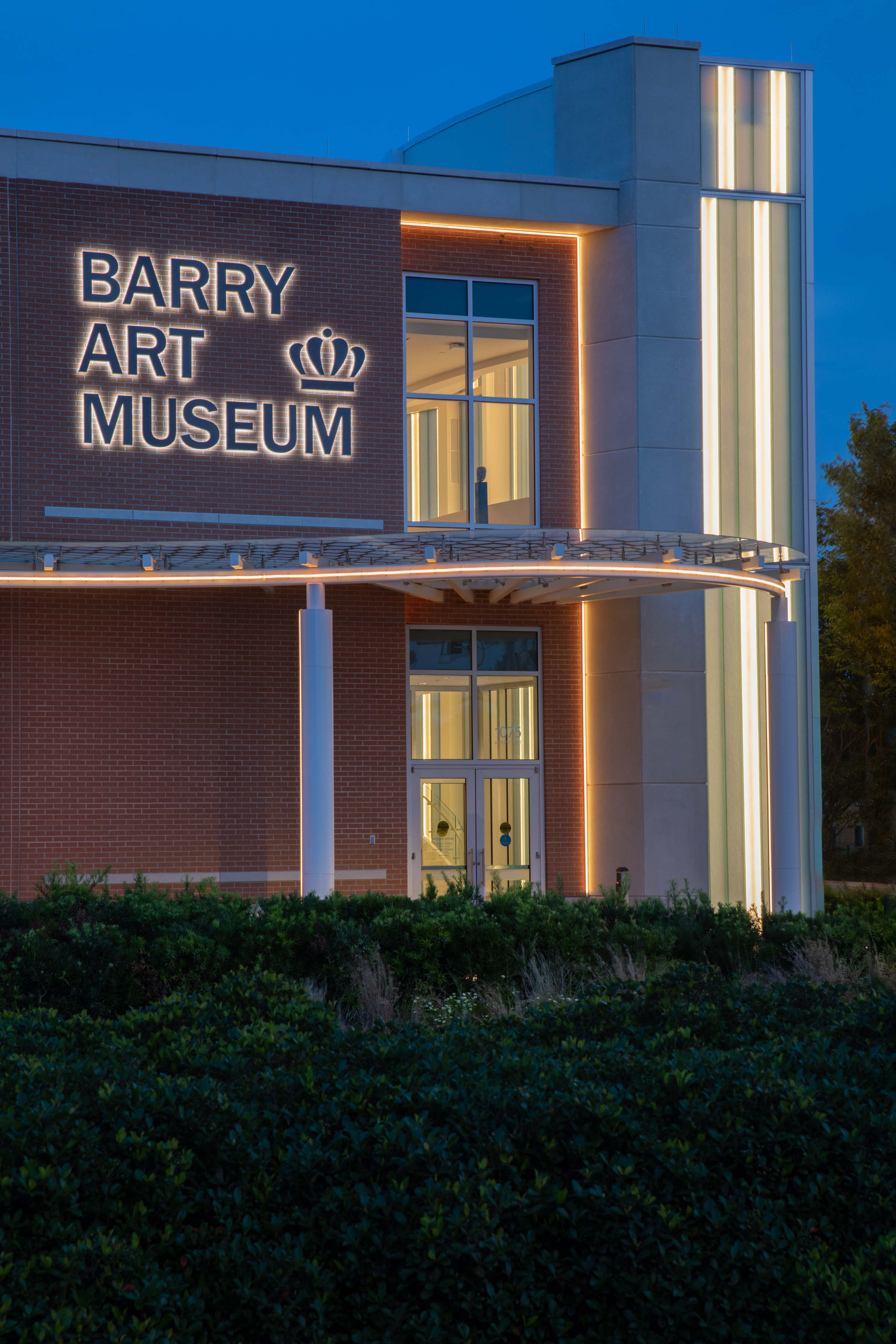 Barry Art Museum by Saunders+Crouse Architects, LLC - Architizer