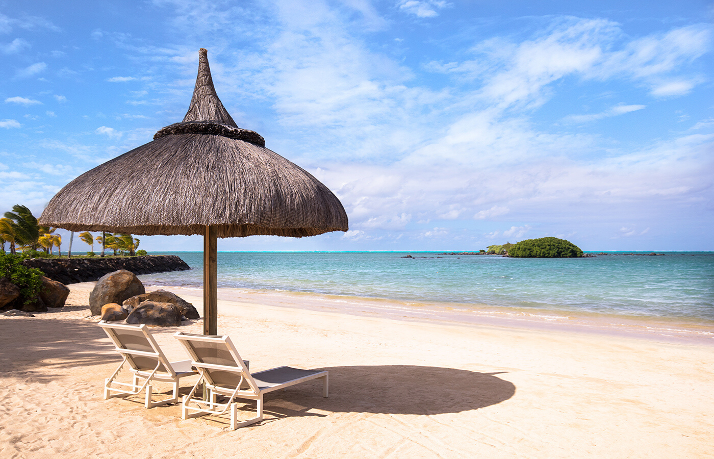 Villa Ennéa Azuri by Imobilier-Swiss - Architizer