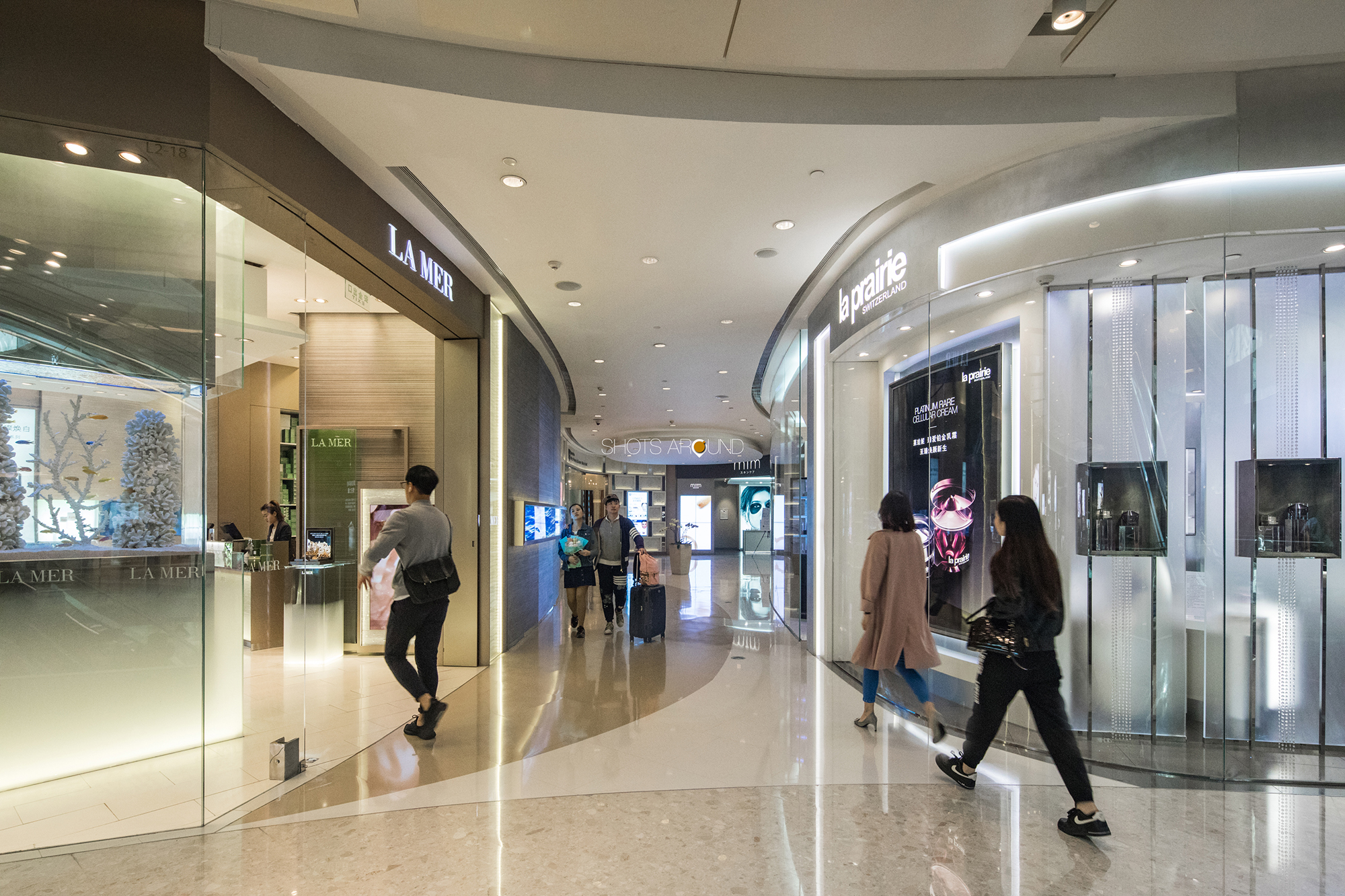 Shanghai IFC (Shop Fronts) by SHOTS AROUND - Architizer