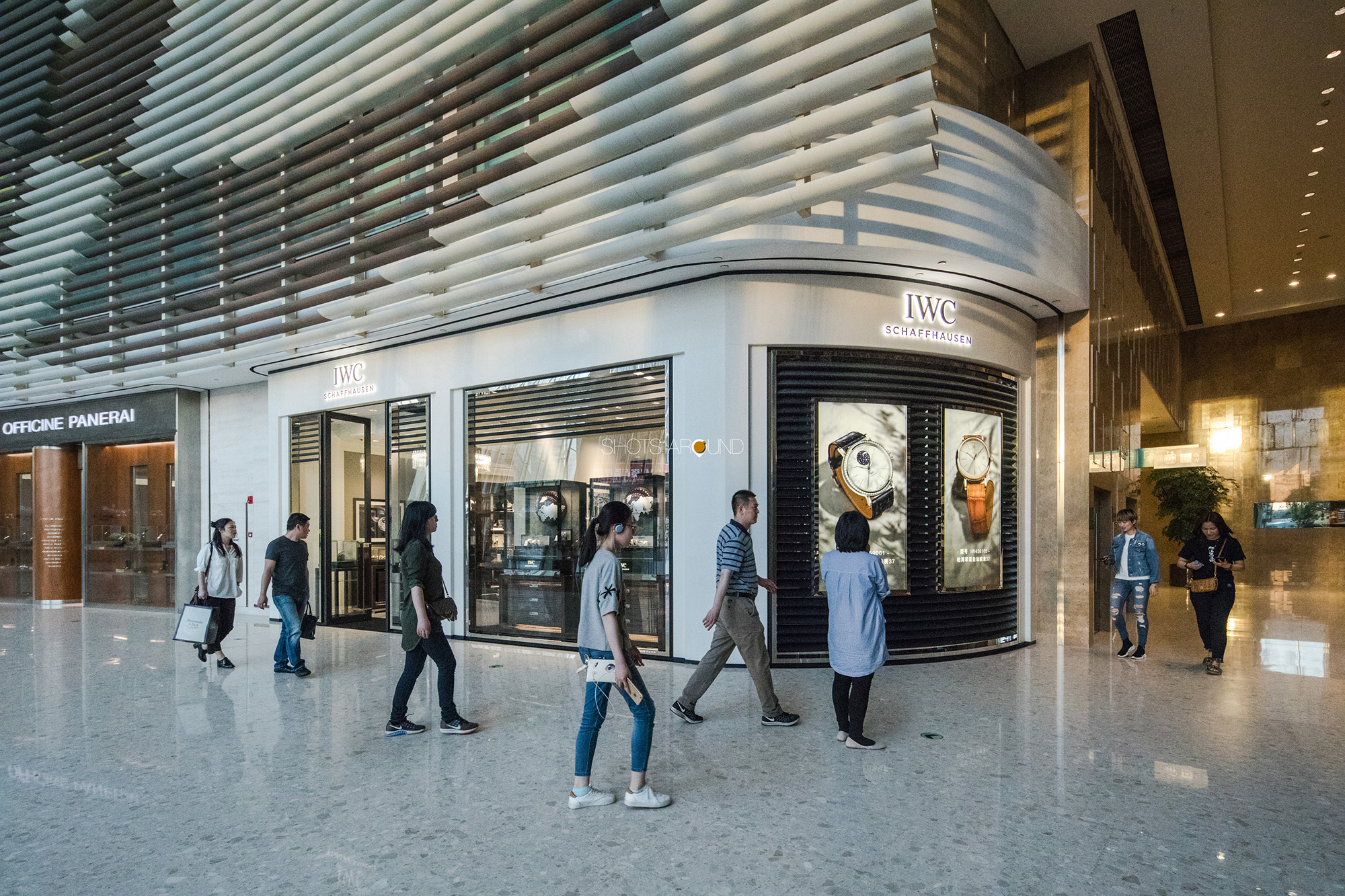 Shanghai IFC (Shop Fronts) by SHOTS AROUND - Architizer