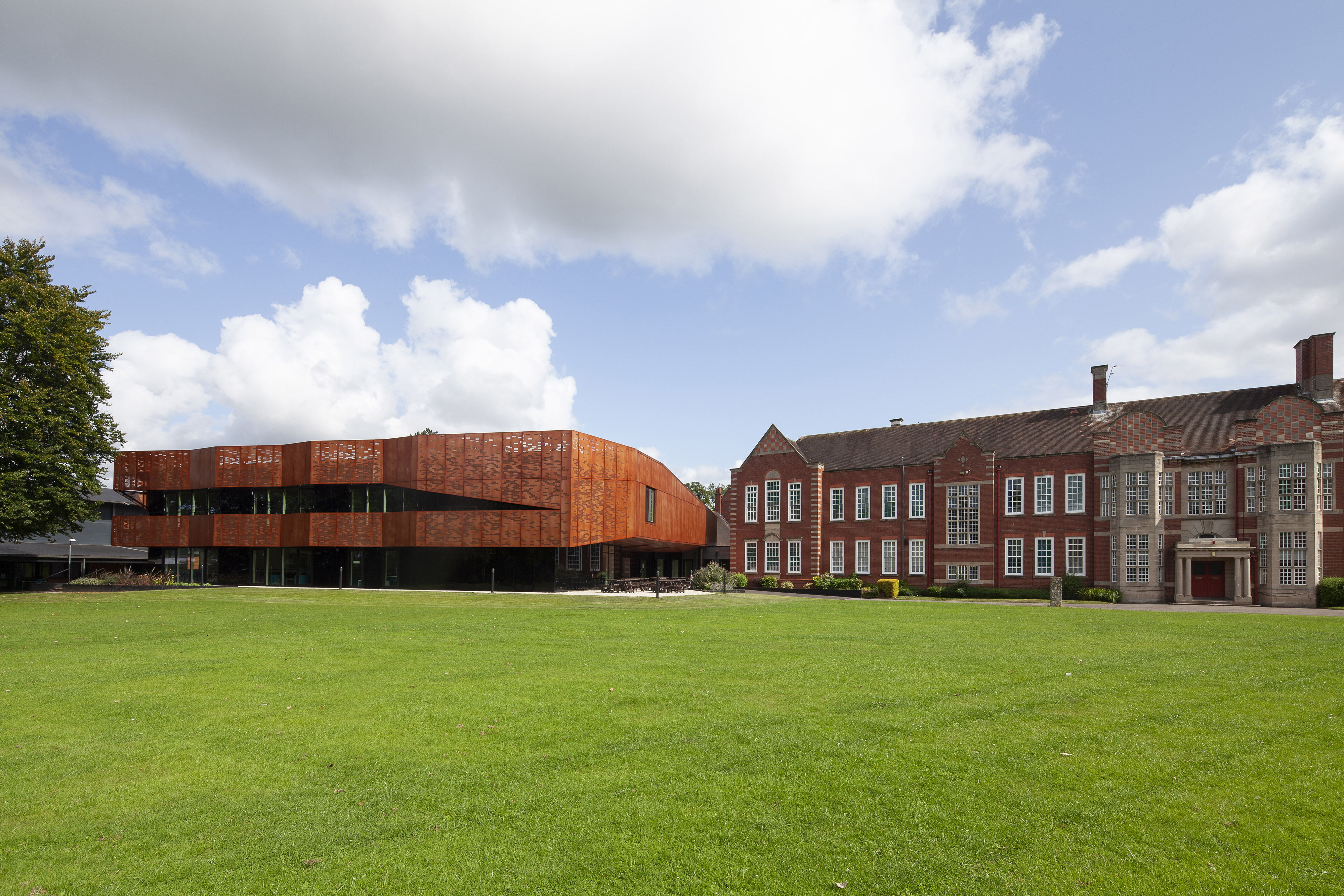 Ravenor Primary School by Seymour Harris Architecture - Architizer