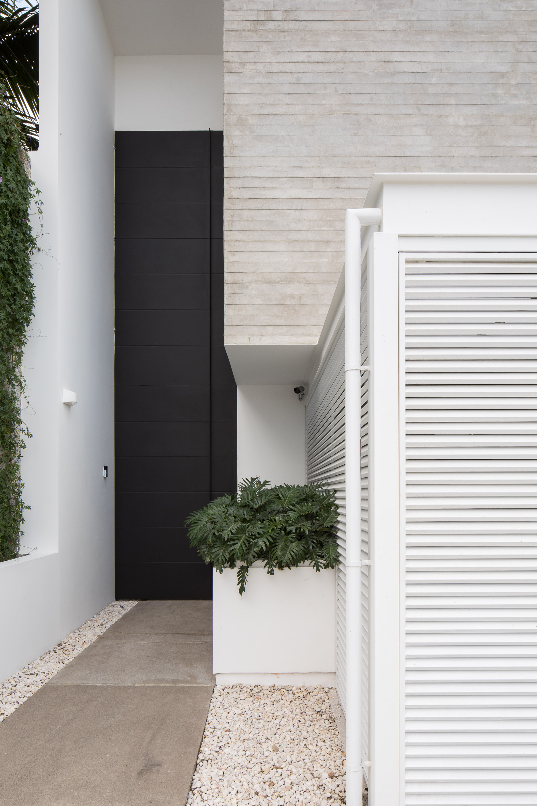 Casa BAT by Casalvolone Architecture - Architizer