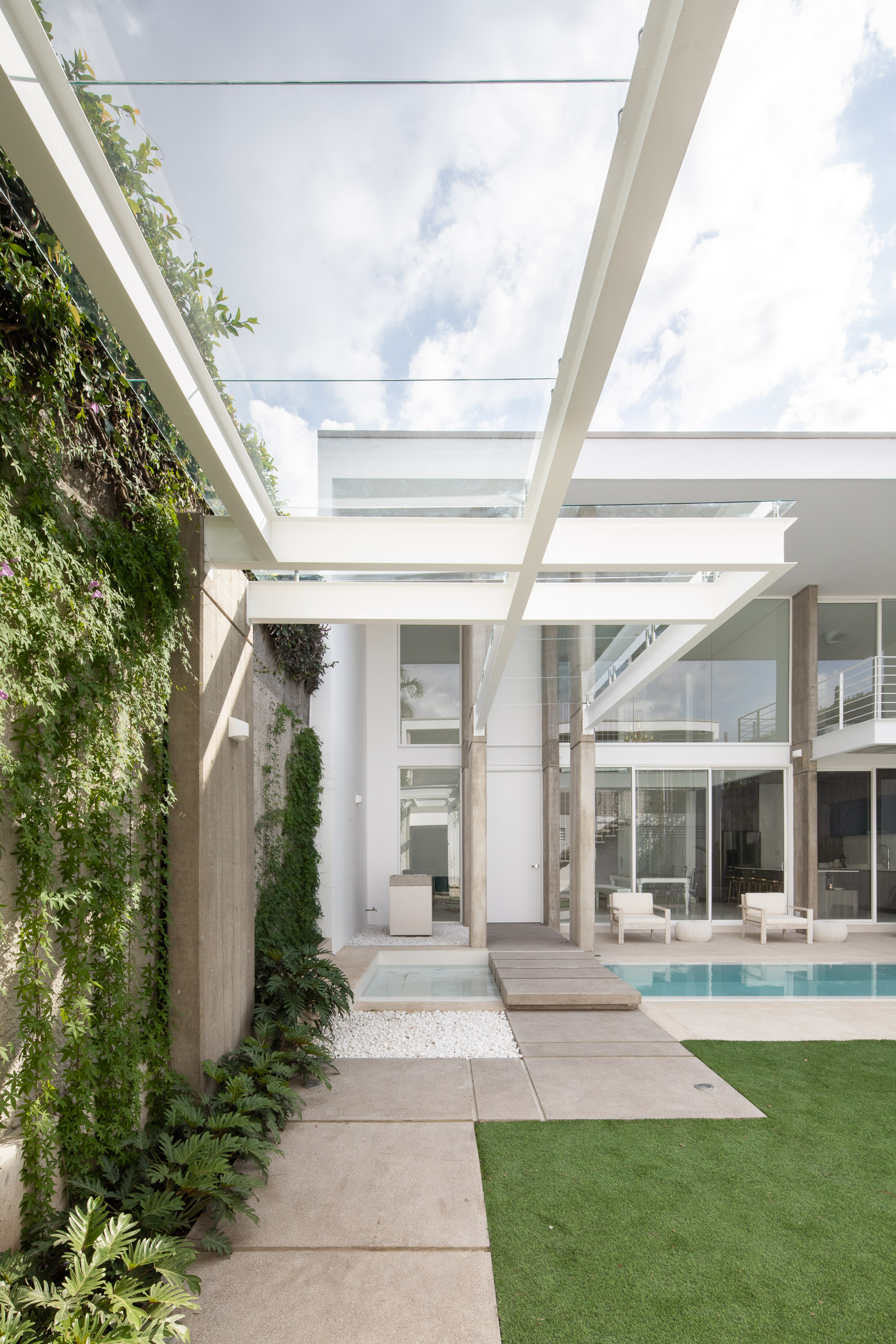 Casa BAT by Casalvolone Architecture - Architizer