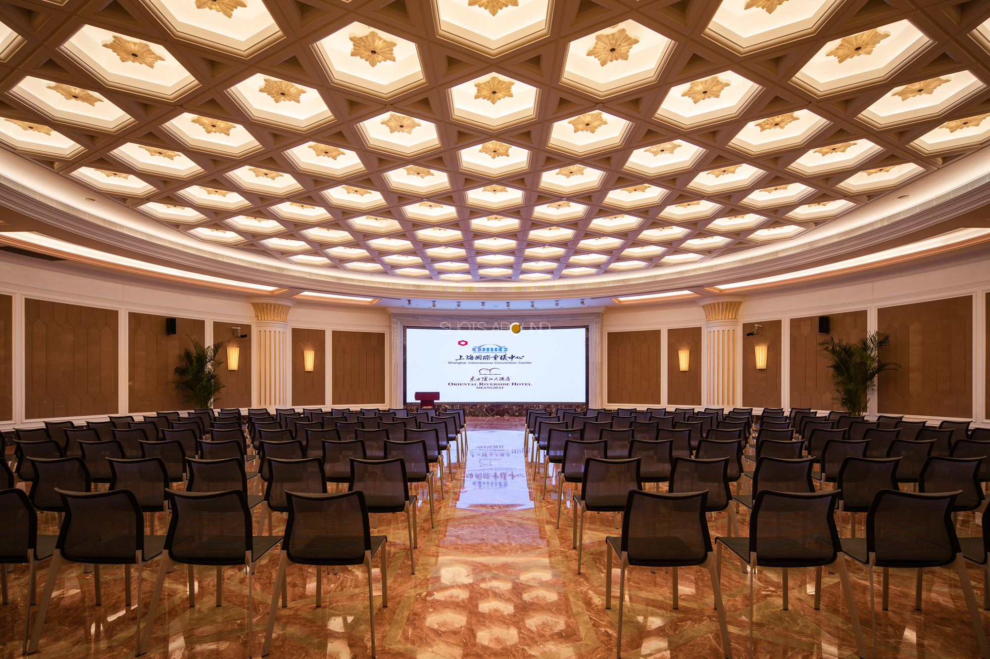 Oriental Riverside Hotel Shanghai by SHOTS AROUND - Architizer