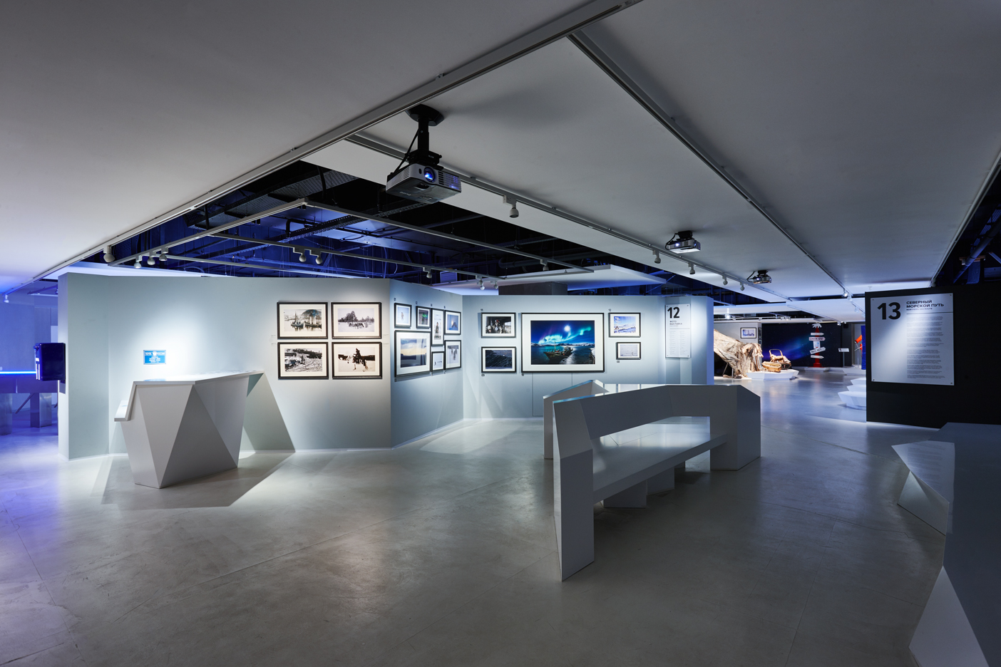 EXHIBITION HALL IN MEDIA CENTER by QPRO - Architizer