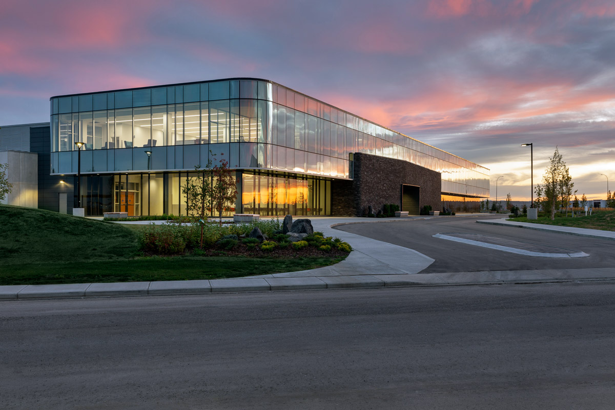 Canadian Blood Services Facility by NORR - Architizer
