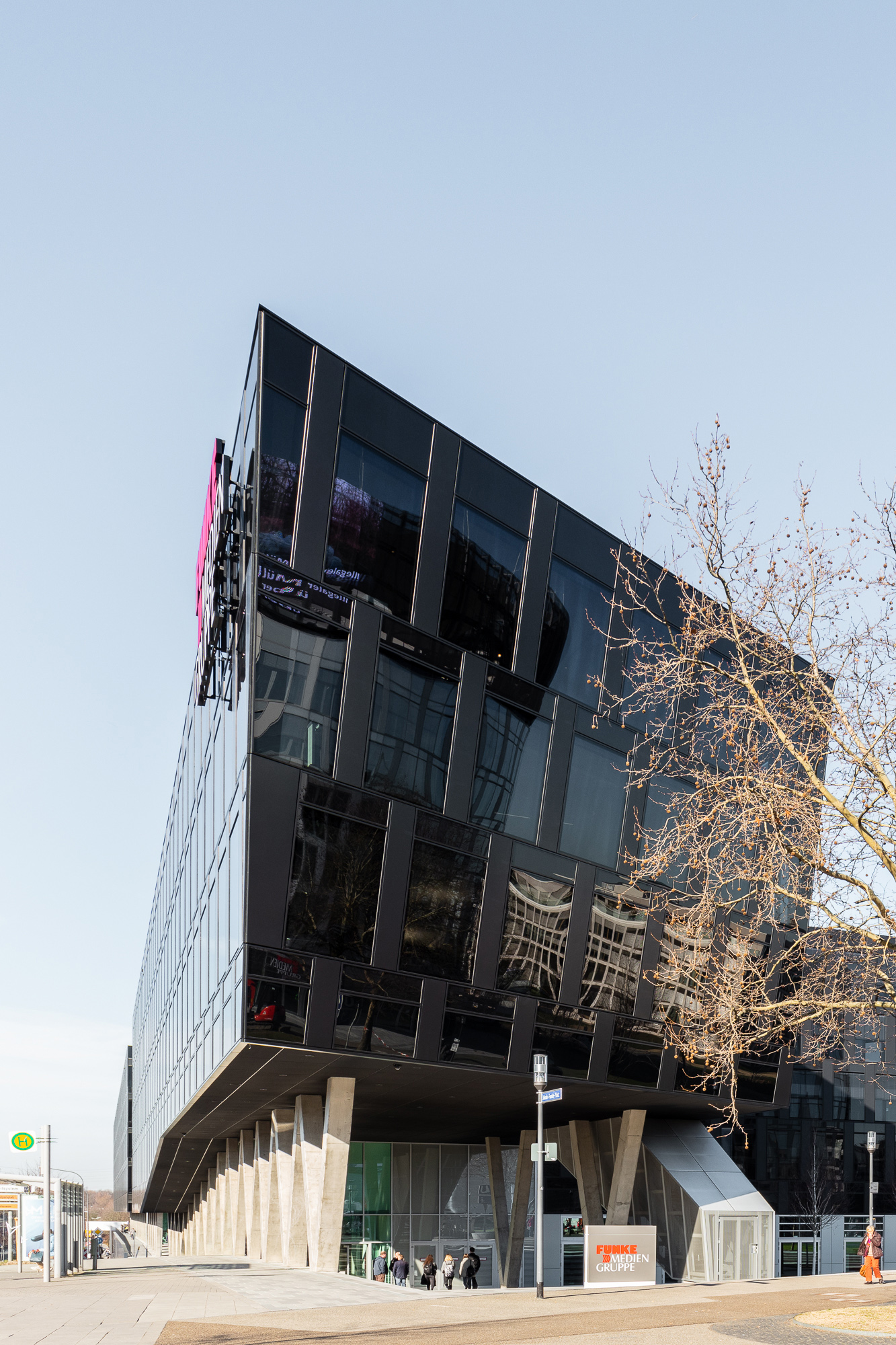 FMO - FUNKE Media Office by AllesWirdGut - Architizer