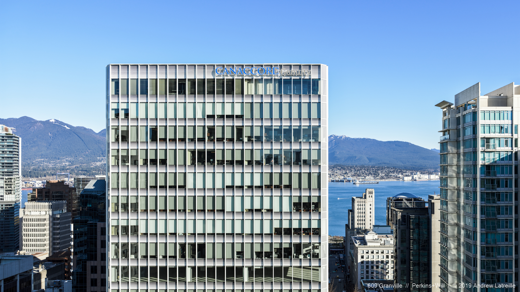 Idea 2975008: 609 Granville Street Recladding by Perkins and Will in ...