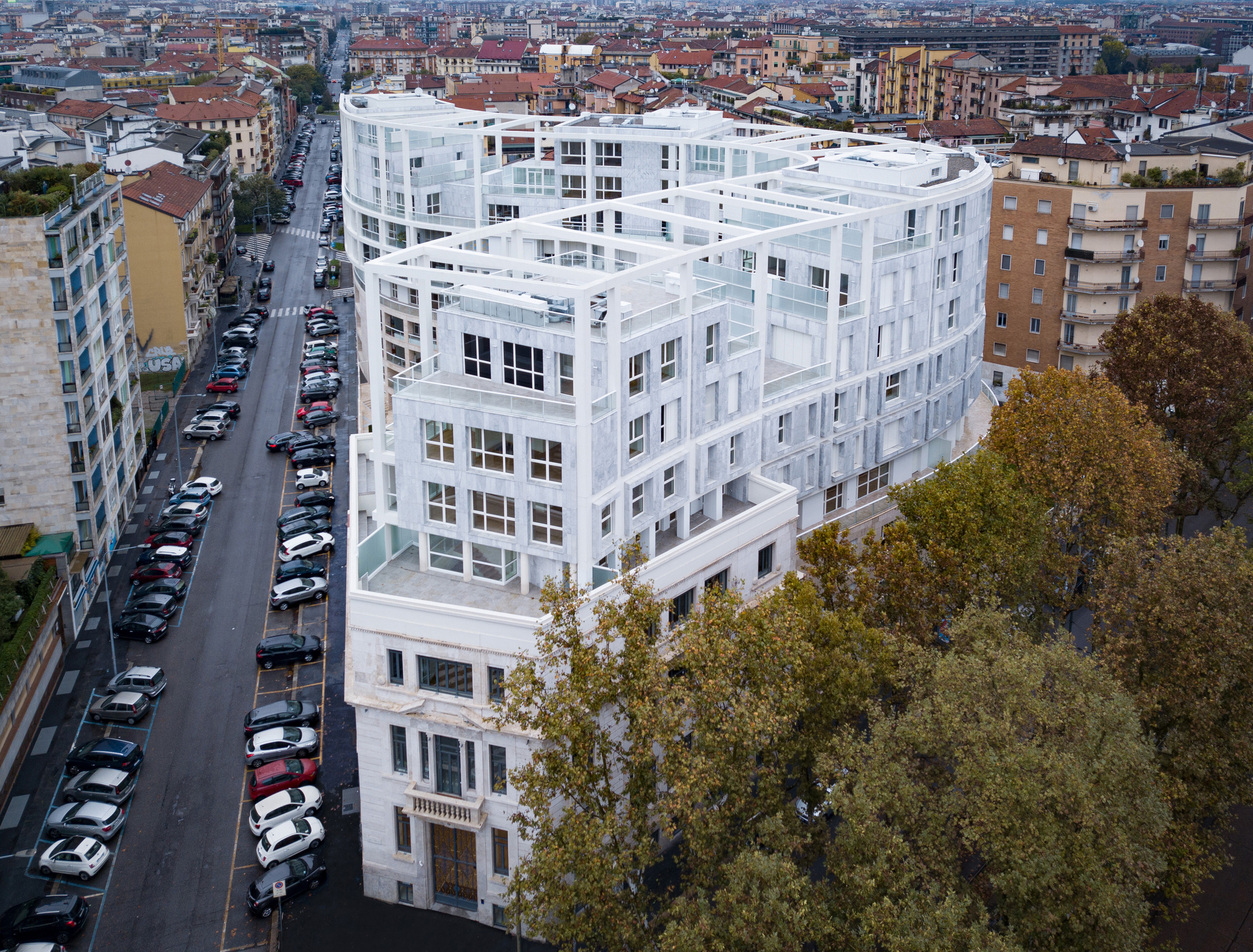 Residenze Carlo Erba by Eisenman Architects, AZ Studio, Degli Esposti ...