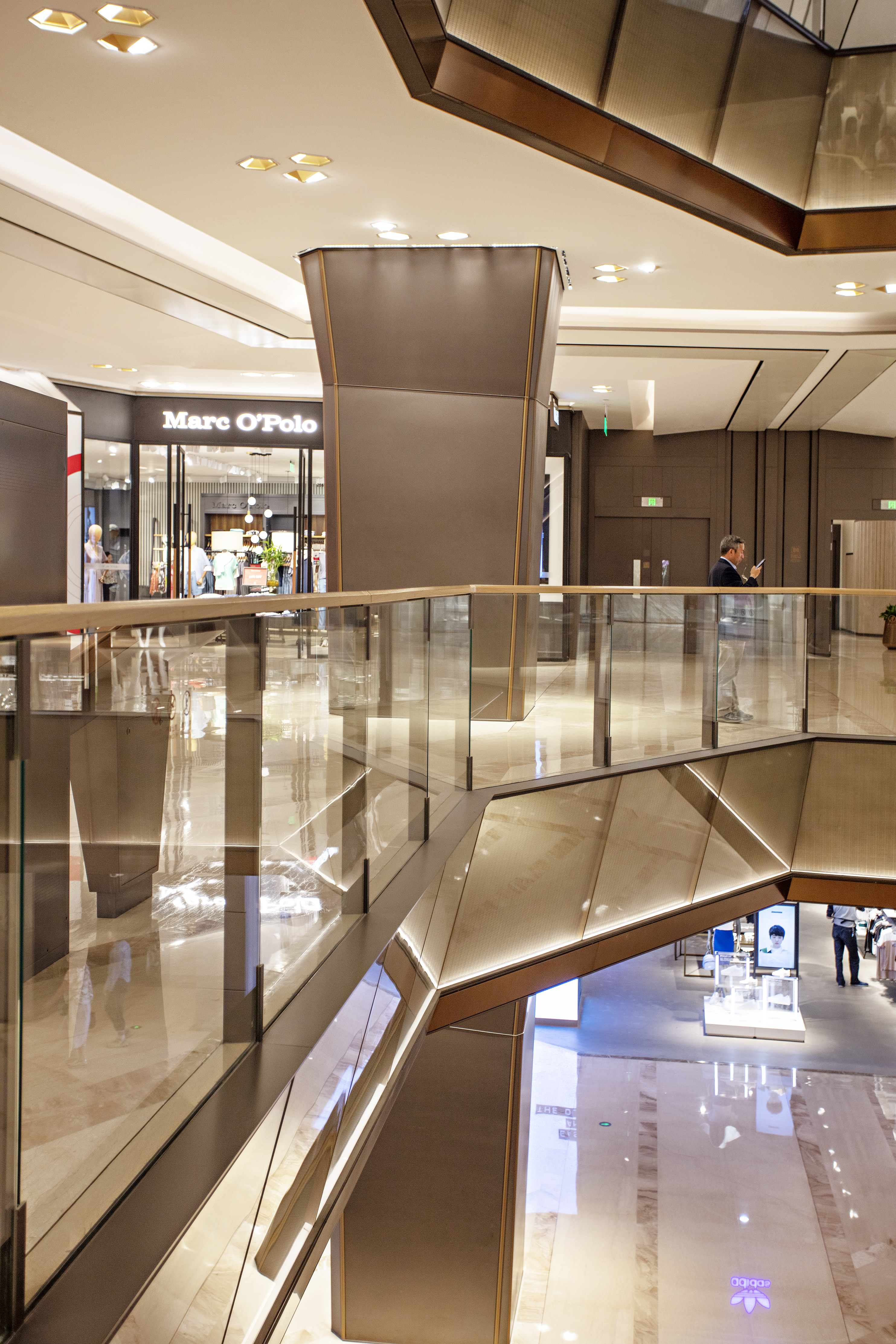 GRAND GATEWAY 66 - NORTH BUILDING by ELENA GALLI GIALLINI Ltd ...