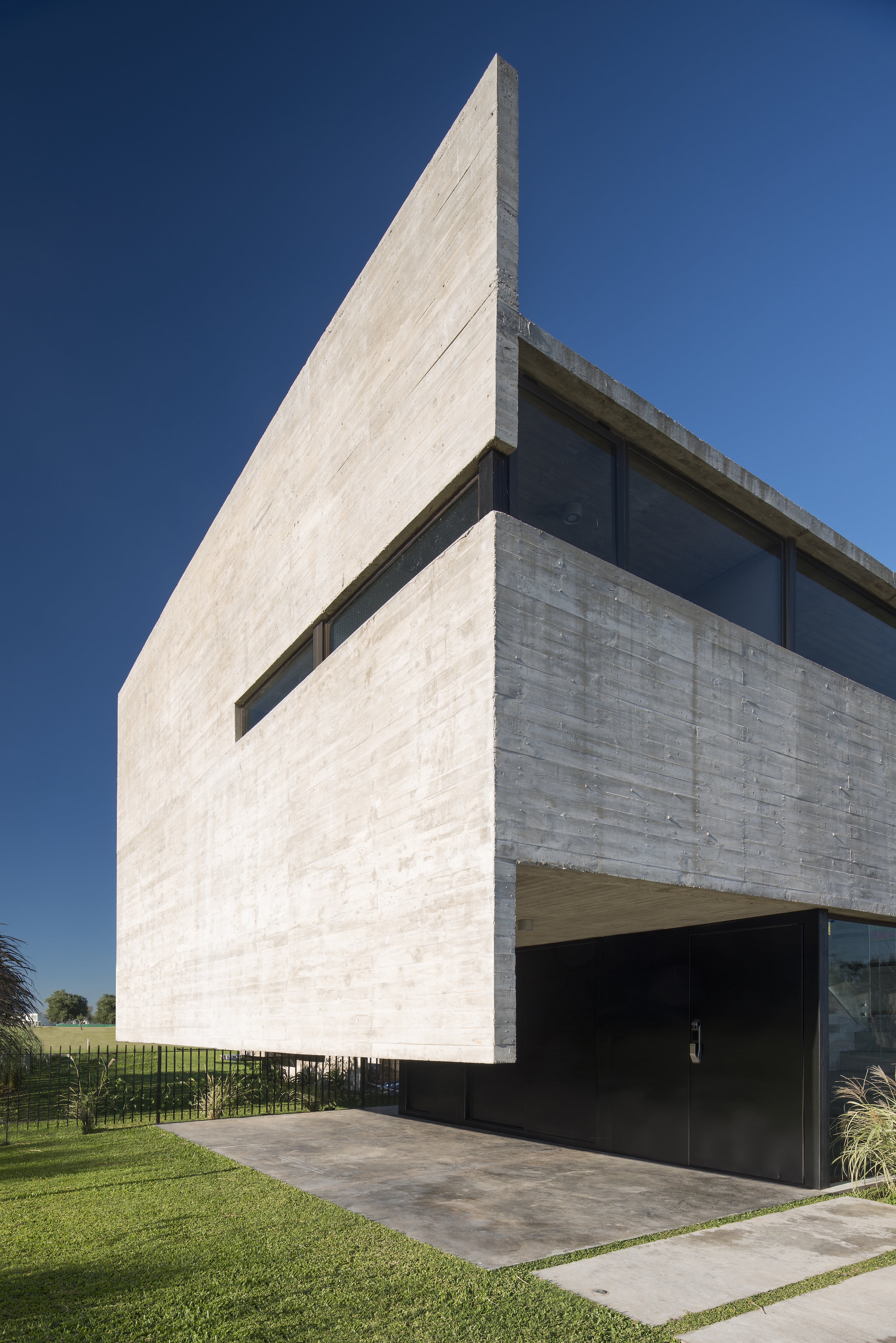 Casa Escobar by Luciano Kruk Arquitectos - Architizer