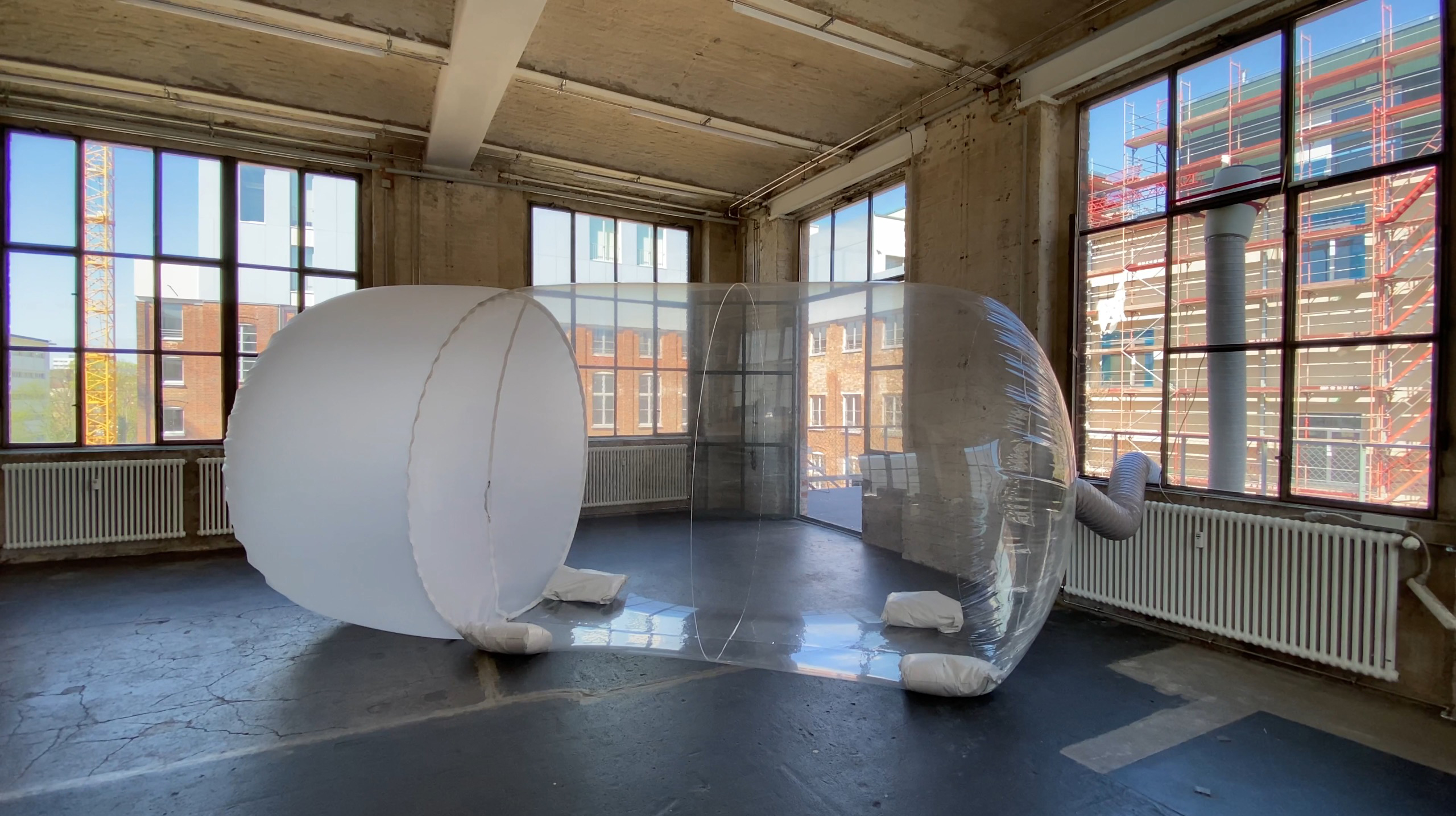 MOBILE PPS (Personal Protective Space) for Doctors by Plastique ...
