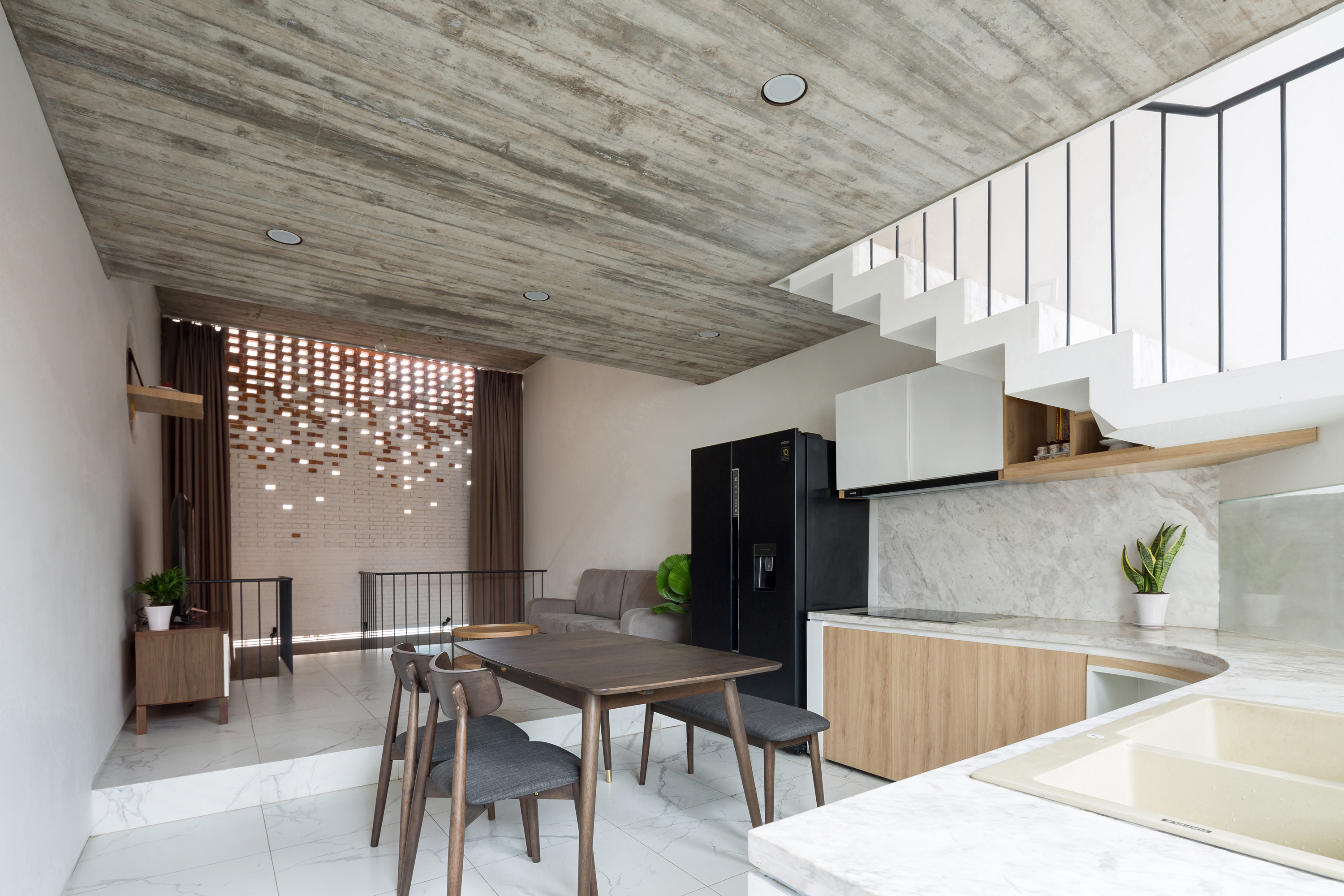 BOUNDARY house by AD+studio - Architizer