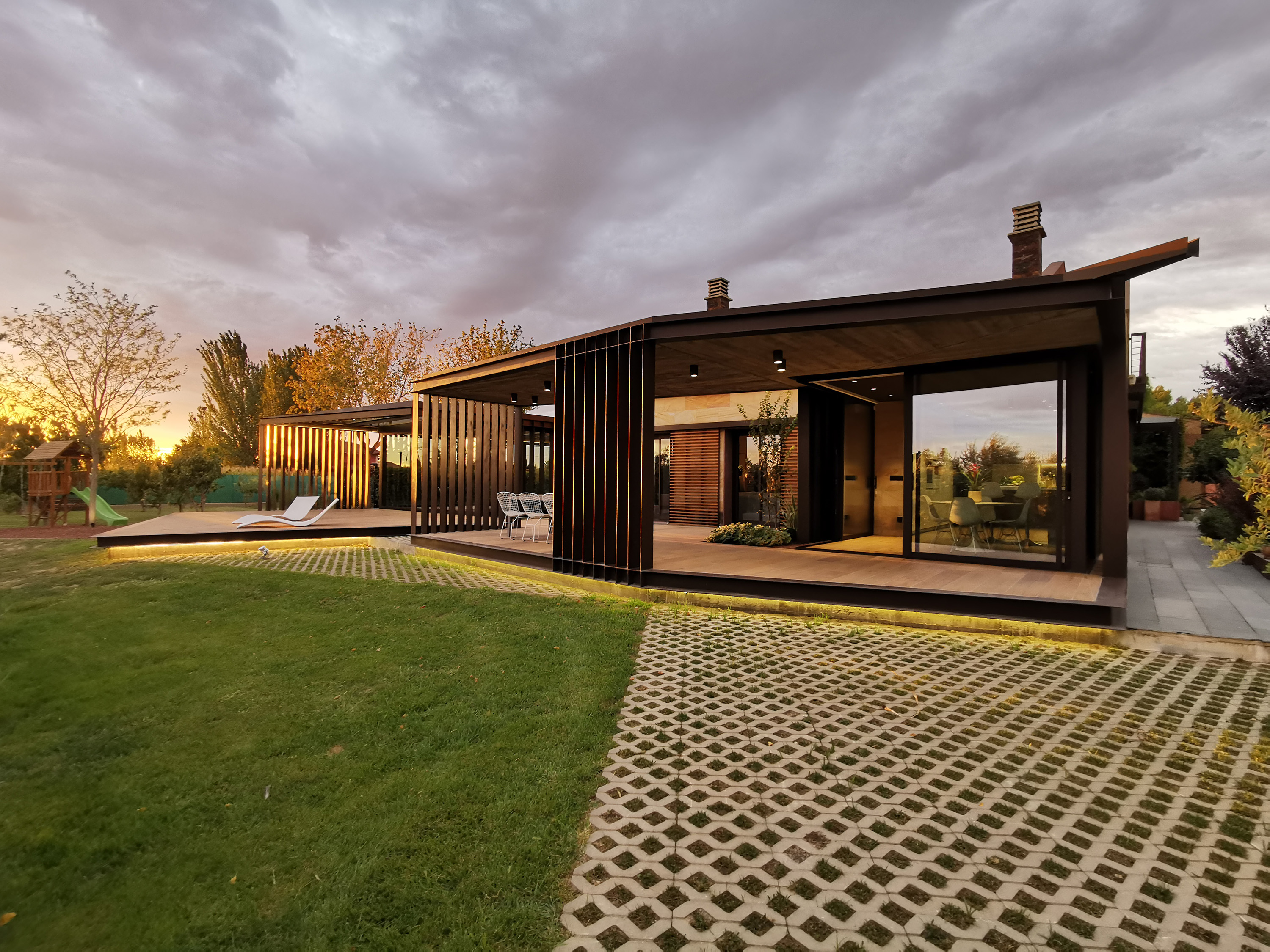 Idea 3012277: House extension ENTREOLIVOS by TANGRAM Arquitectura ...