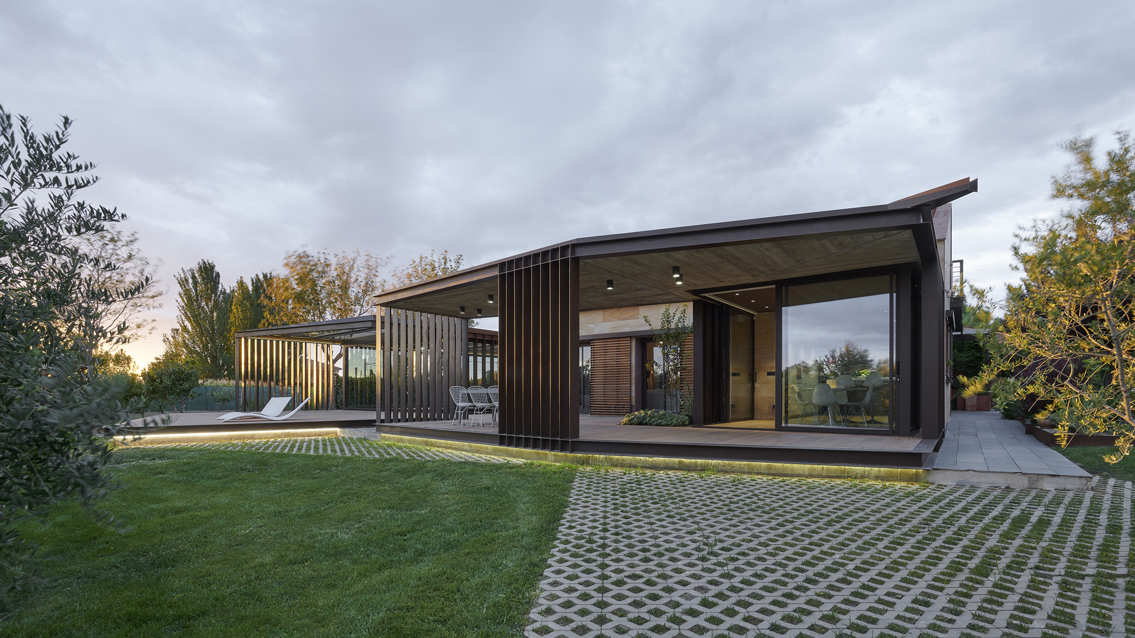 Idea 3012279: House extension ENTREOLIVOS by TANGRAM Arquitectura ...
