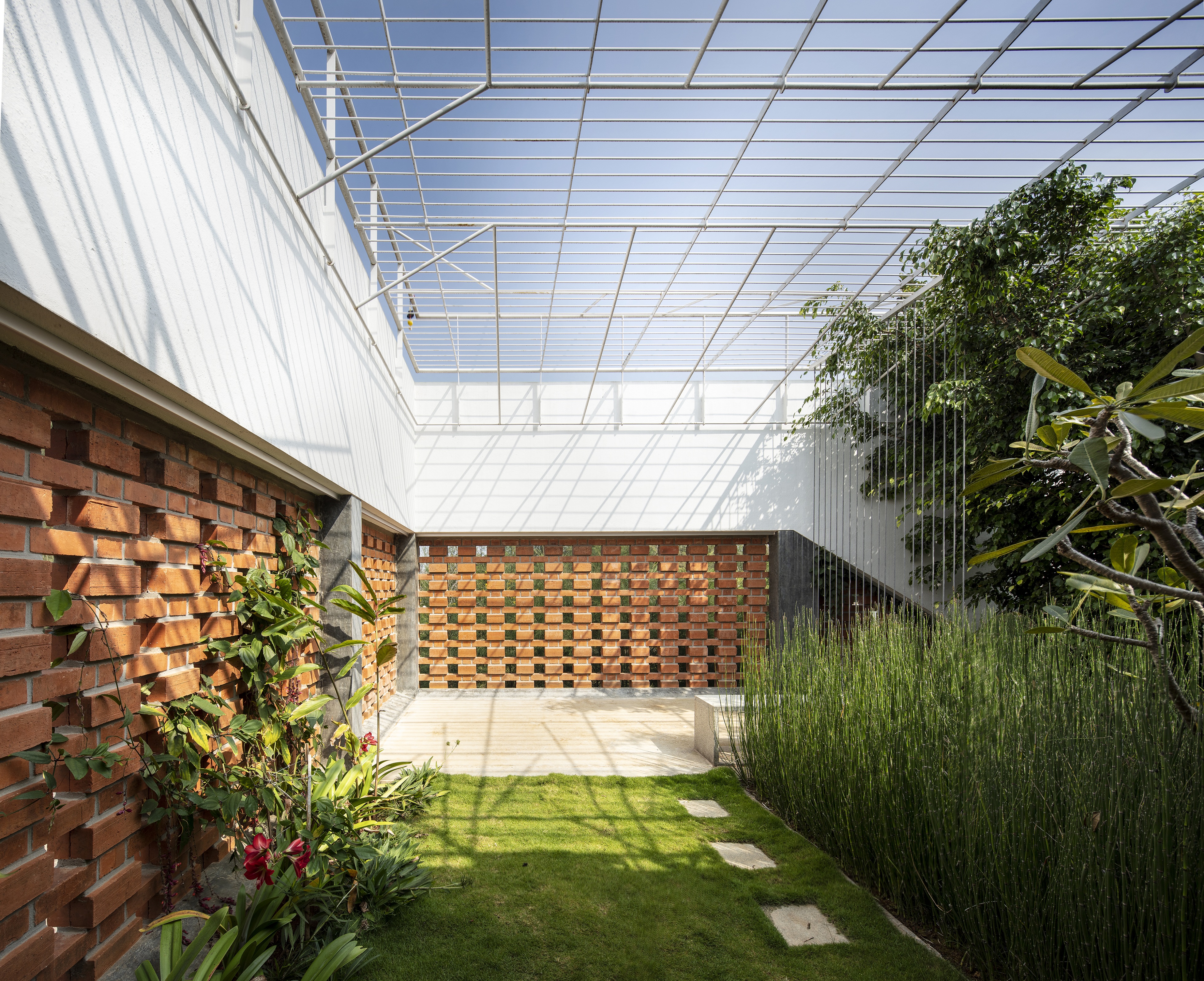 Inside Out House by Gaurav Roy Choudhury Architects - Architizer