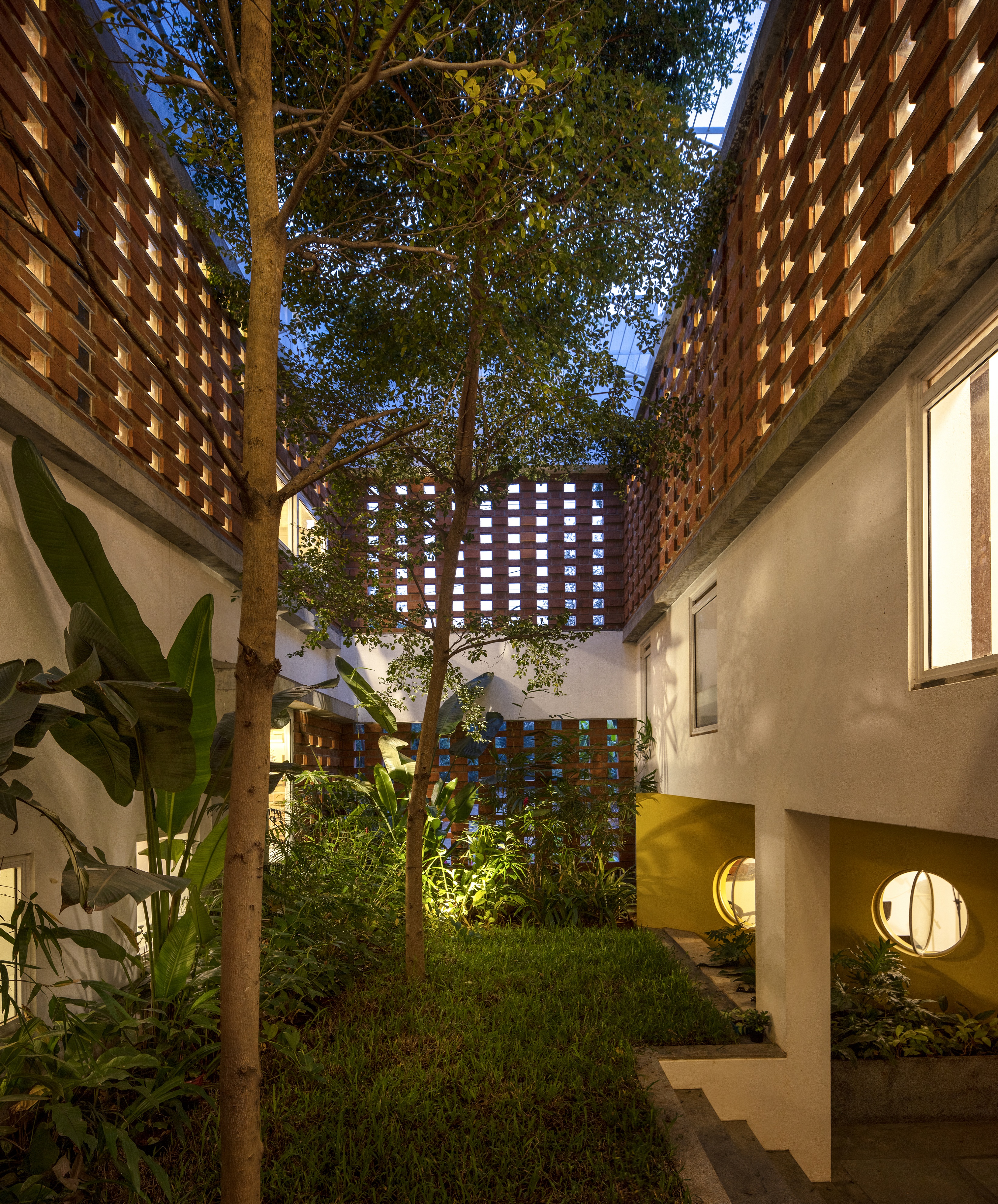 Inside Out House by Gaurav Roy Choudhury Architects - Architizer