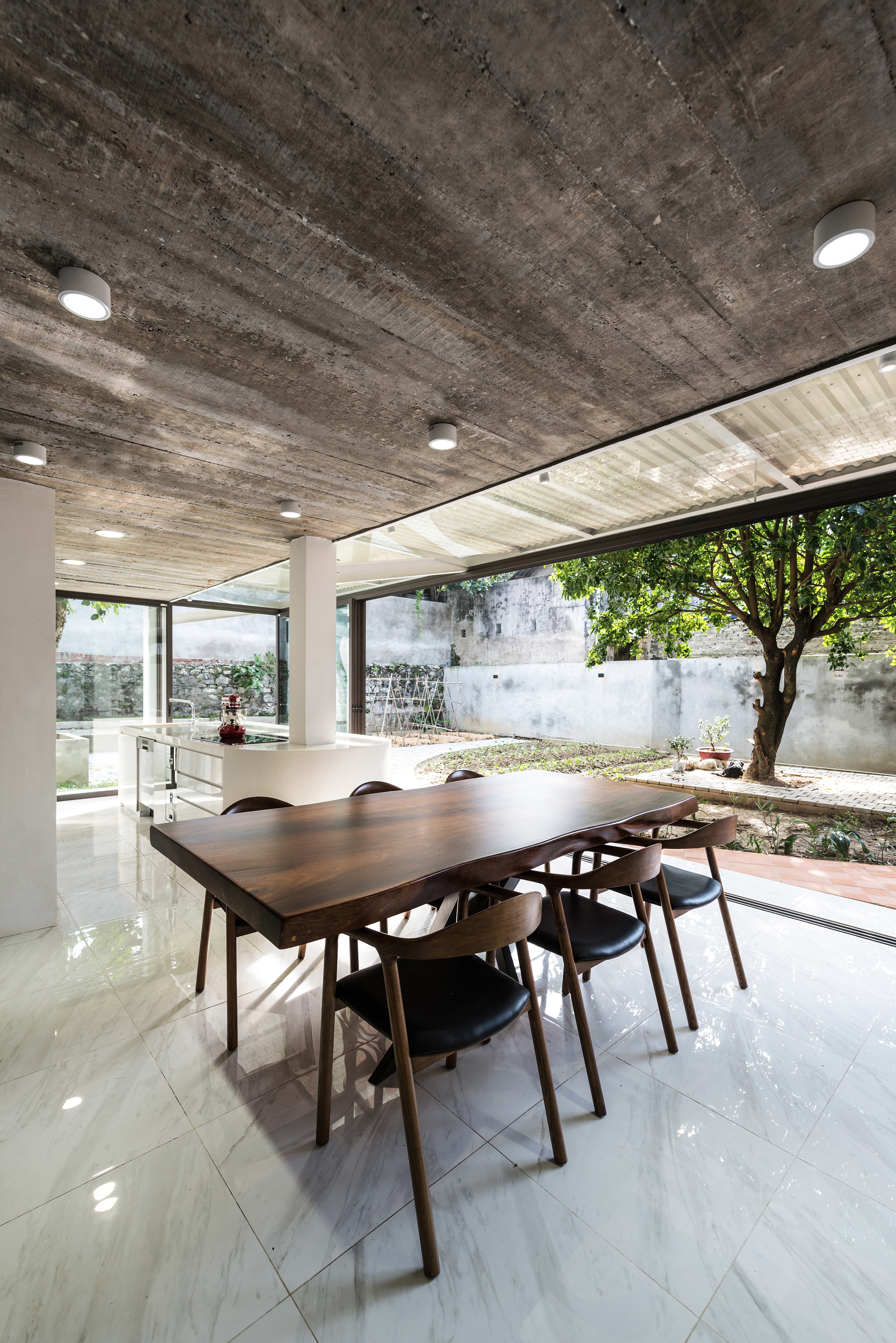 Stacking-Roof House by AD+studio - Architizer