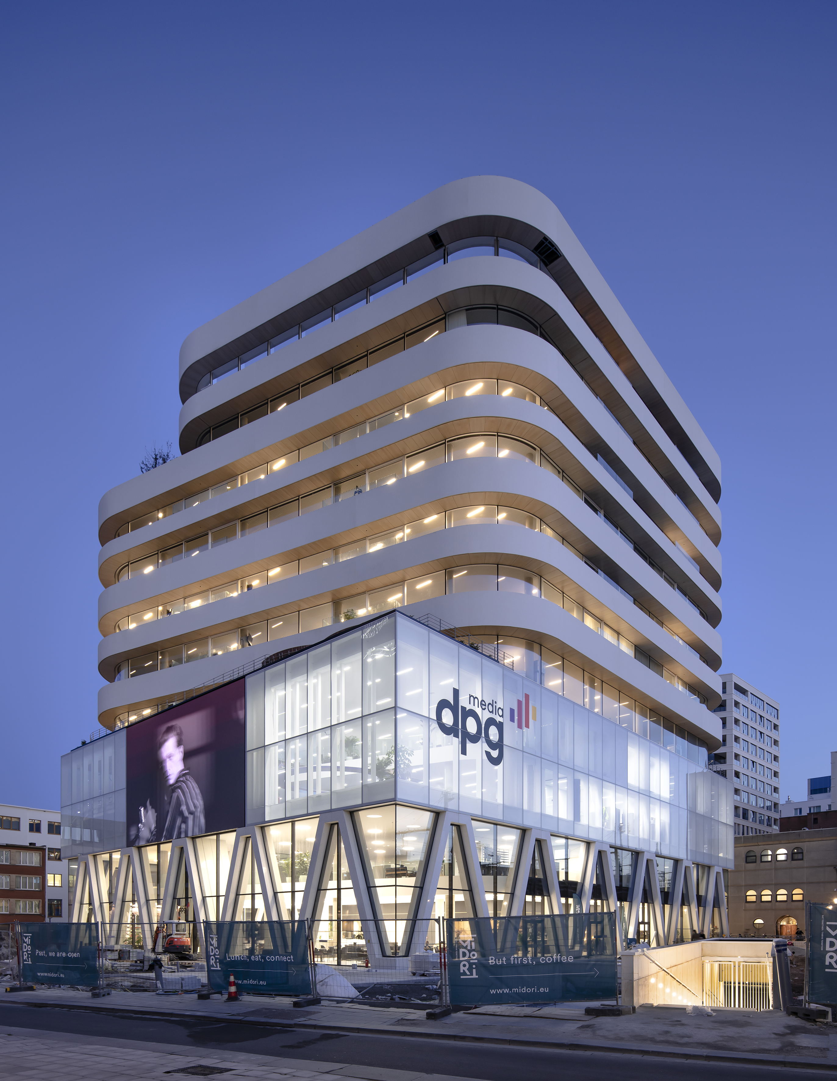 HQ DPG MEDIA by Binst Architects - Architizer