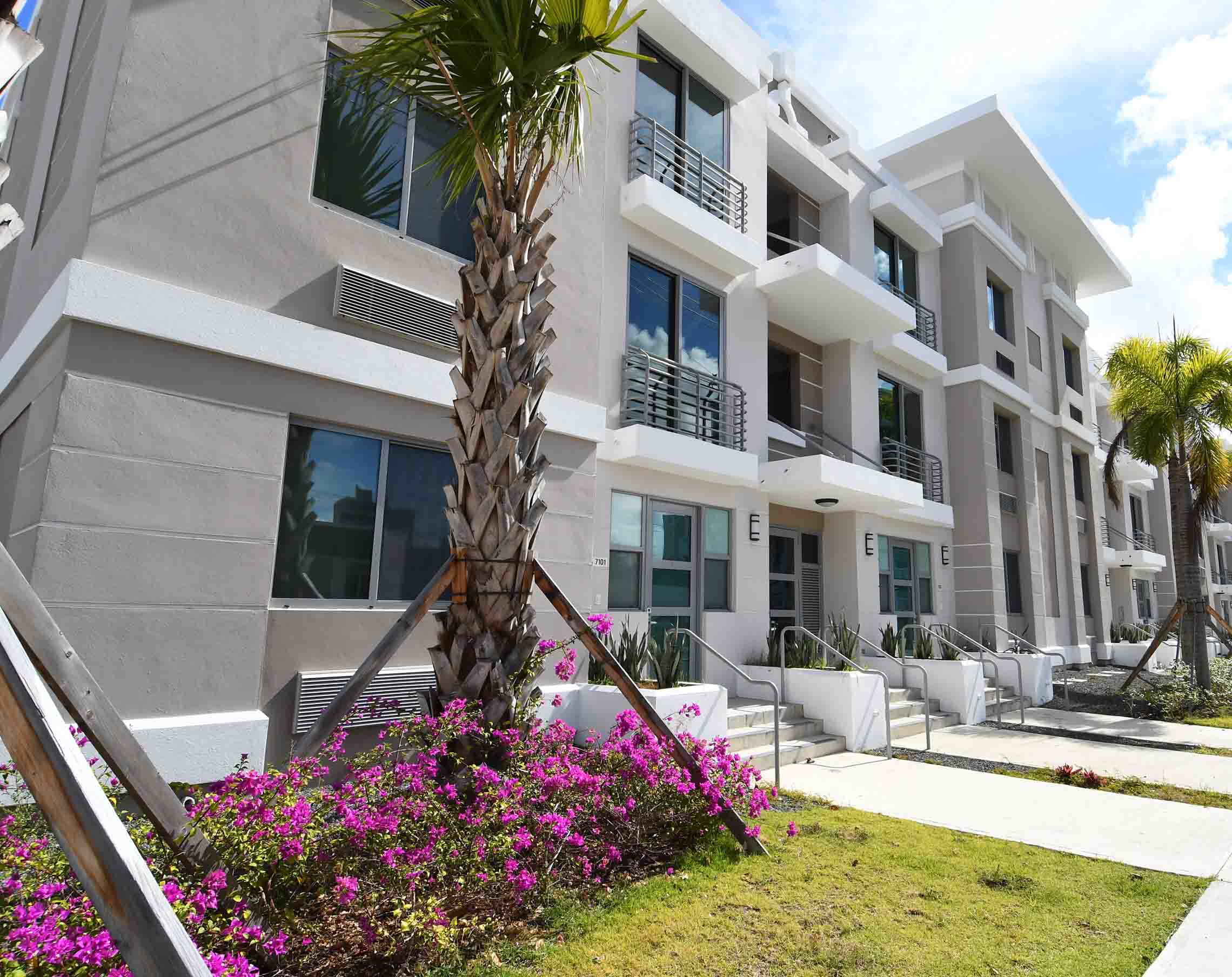 Renaissance Square by Álvarez-Díaz & Villalón | Architecture & Interior ...