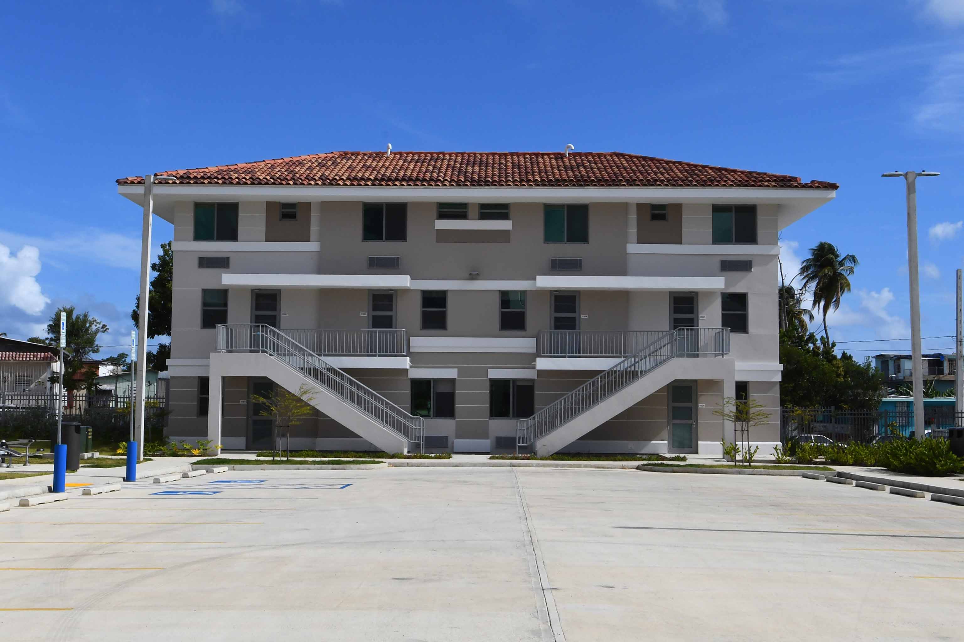 Renaissance Square - Architizer