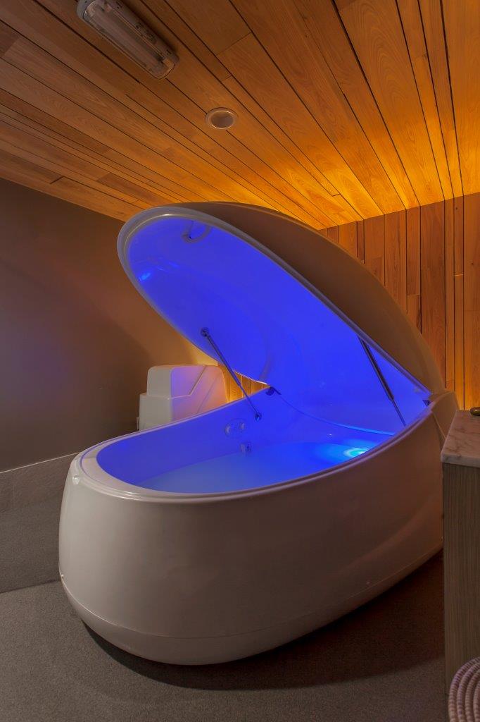 Floating Studio PAUSE by JAGAR ARCHITECTURE - Architizer