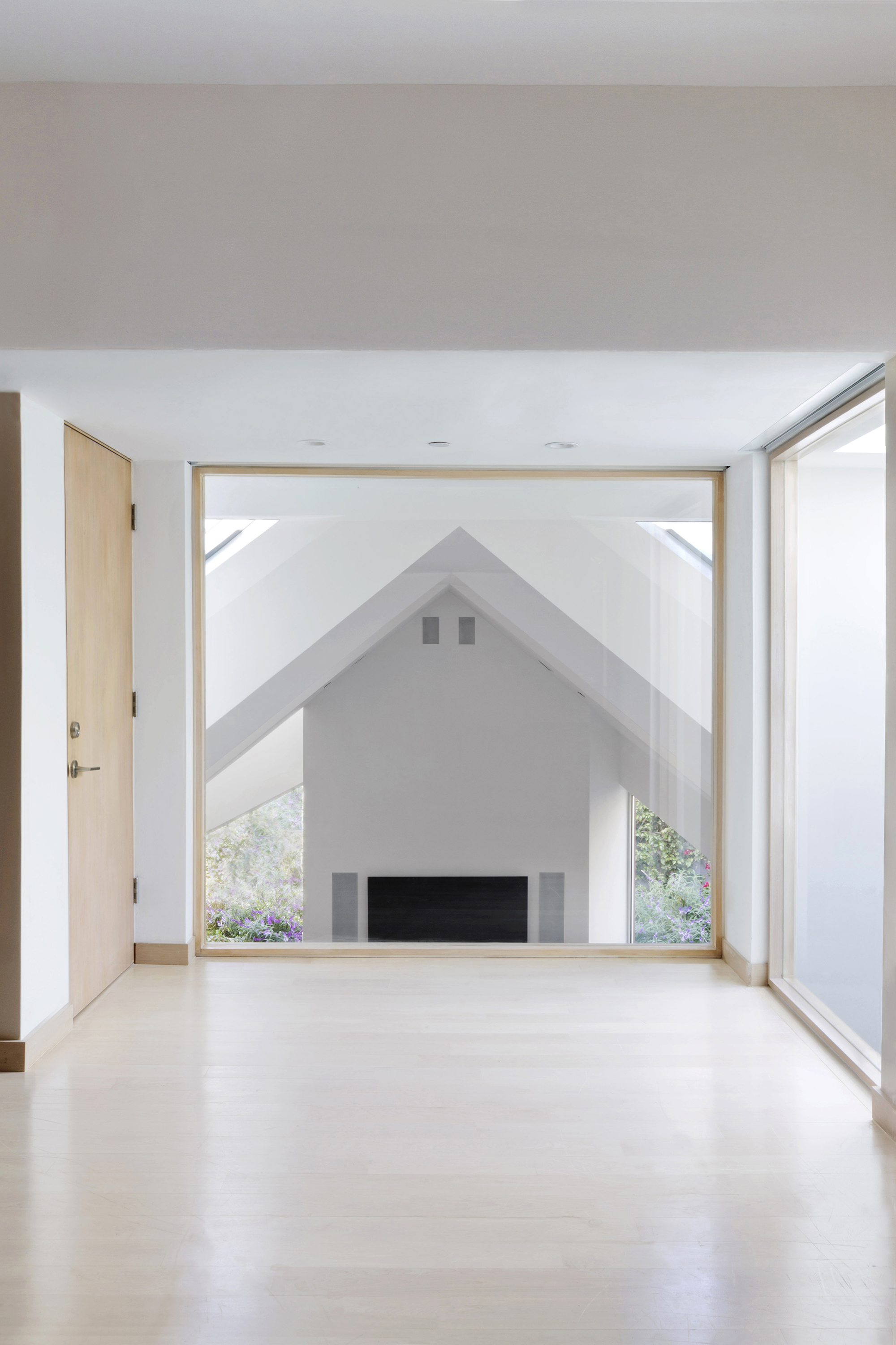 Case Room by Geoffrey von Oeyen Design - Architizer