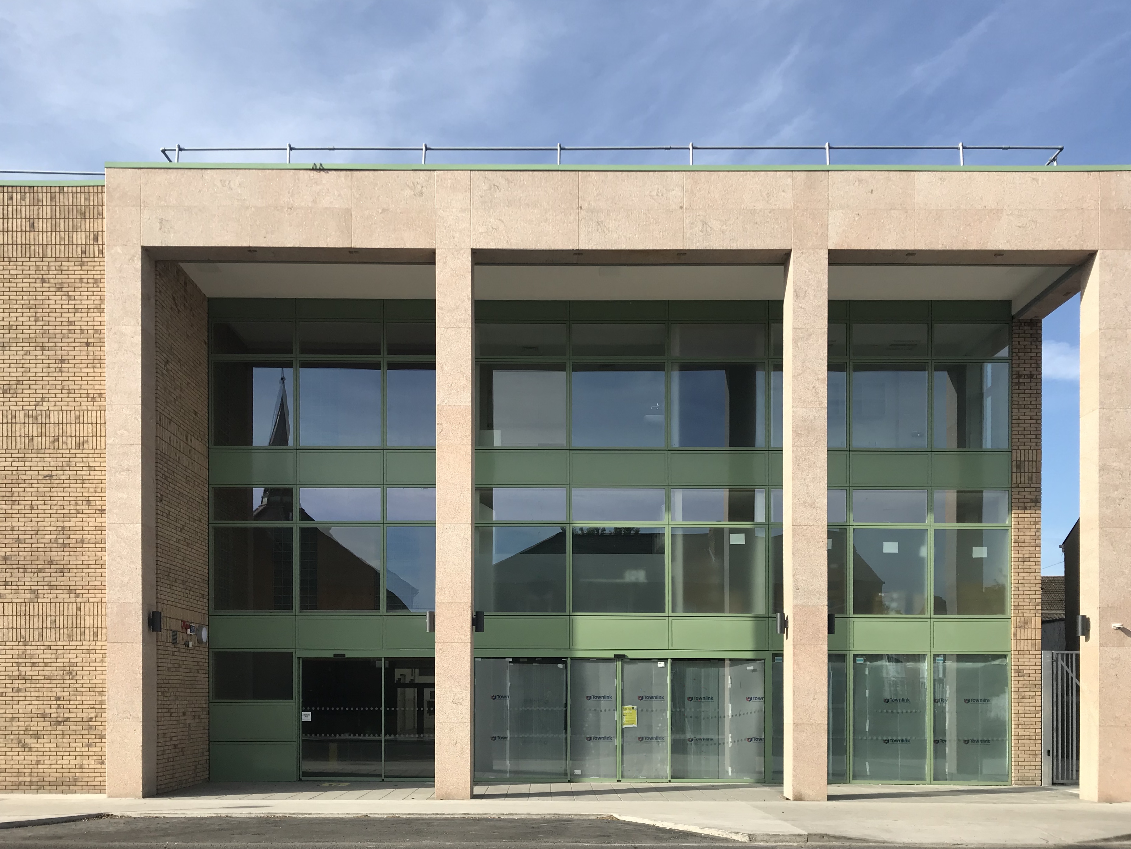 Rialto Primary Care Centre by Hussey Architects - Architizer