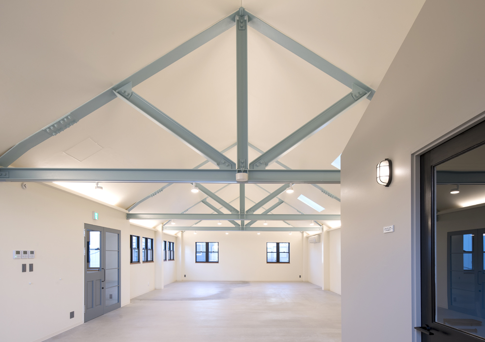 Two Stories building by Organic Design Inc. - Architizer