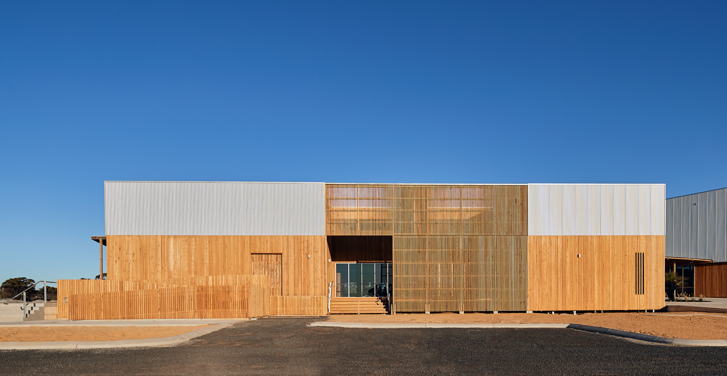 Pingelly Recreation and Cultural Centre by Iredale Pedersen Hook ...