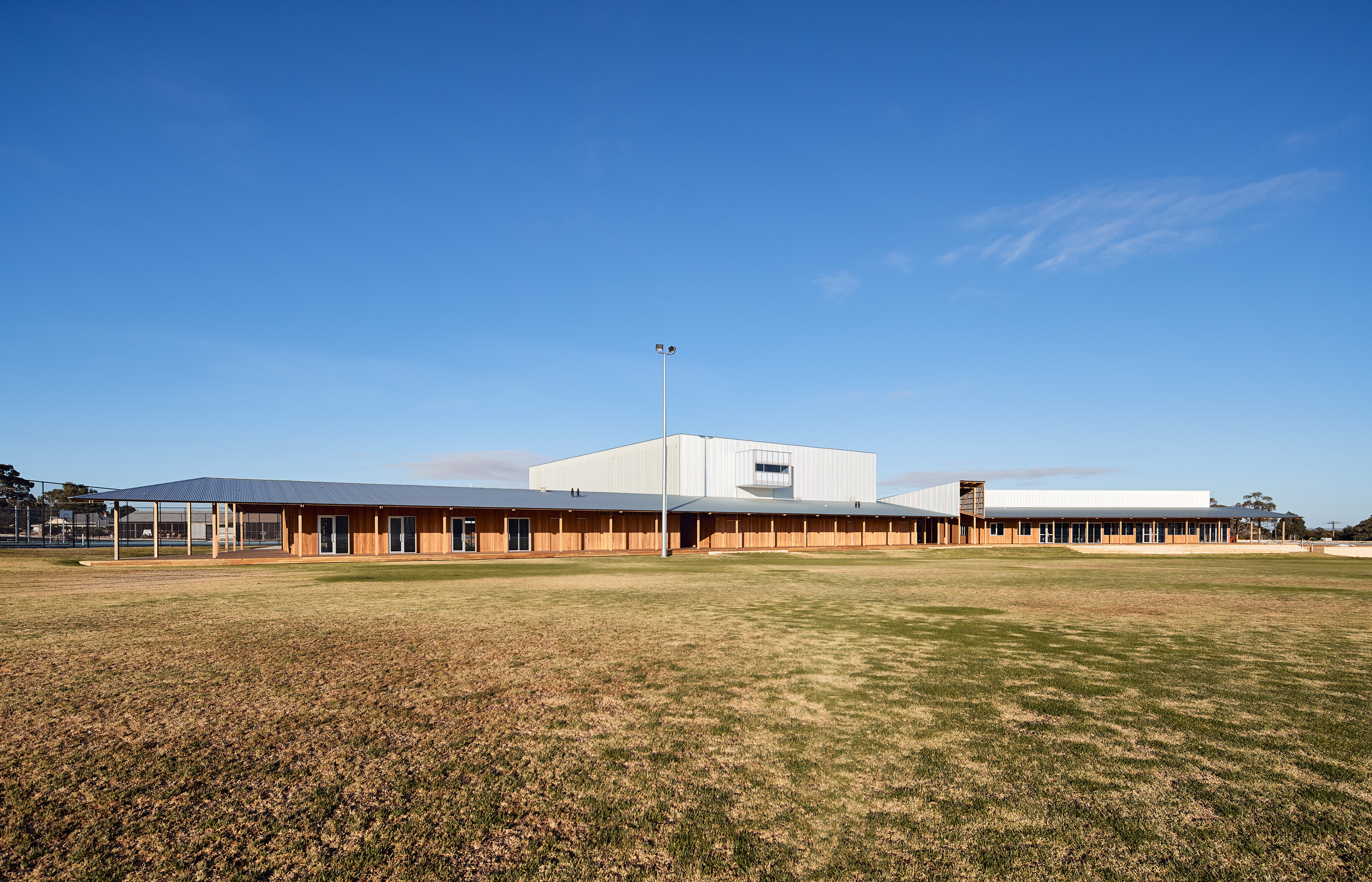 Pingelly Recreation and Cultural Centre by Iredale Pedersen Hook ...
