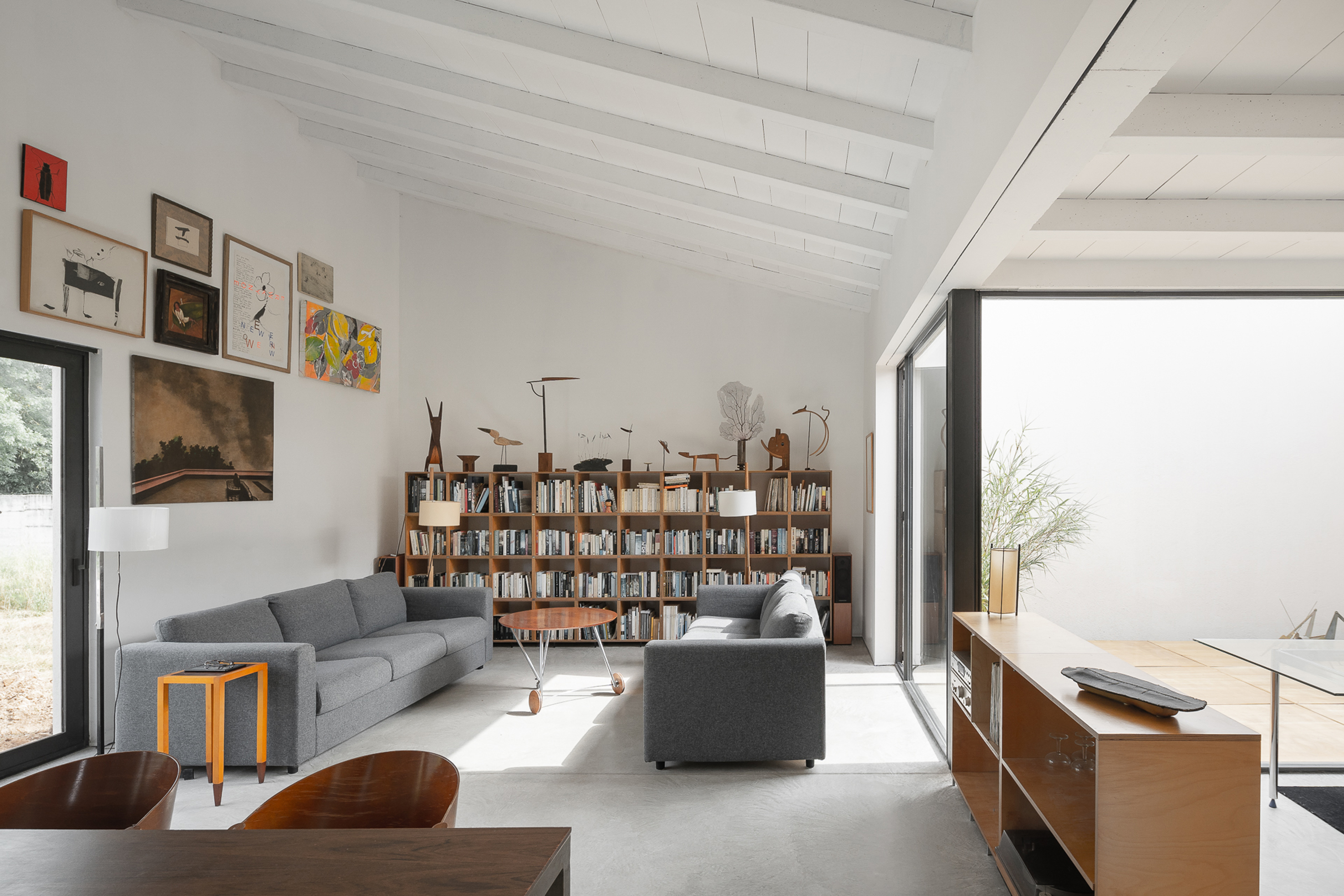 Regina House by Office of Architecture in Barcelona - Architizer