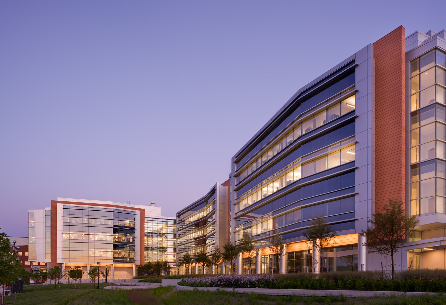 Rutgers University Chemistry and Chemical Biology Building by Edward ...