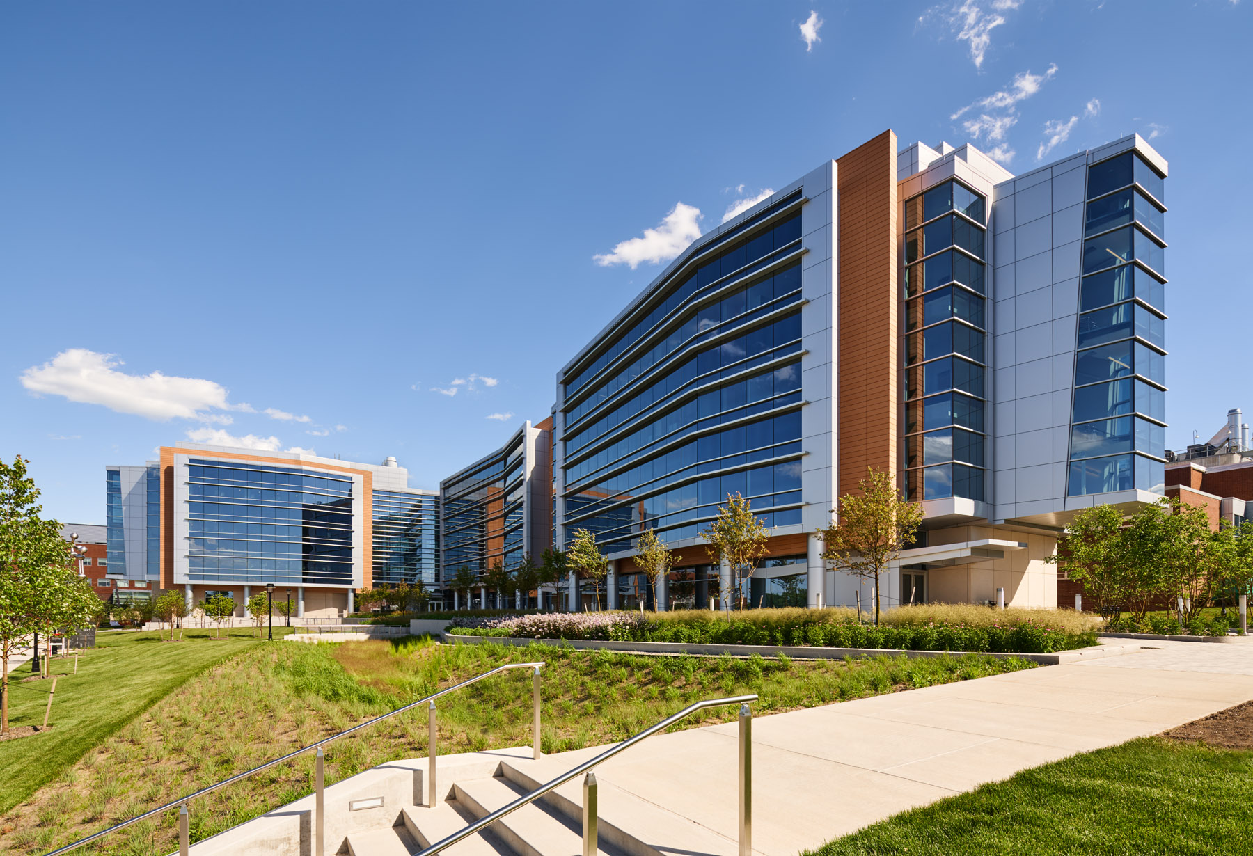 Rutgers University Chemistry and Chemical Biology Building by Edward ...