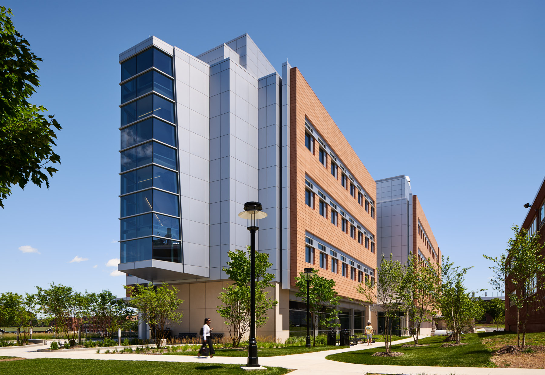 Rutgers University Chemistry and Chemical Biology Building by Edward ...