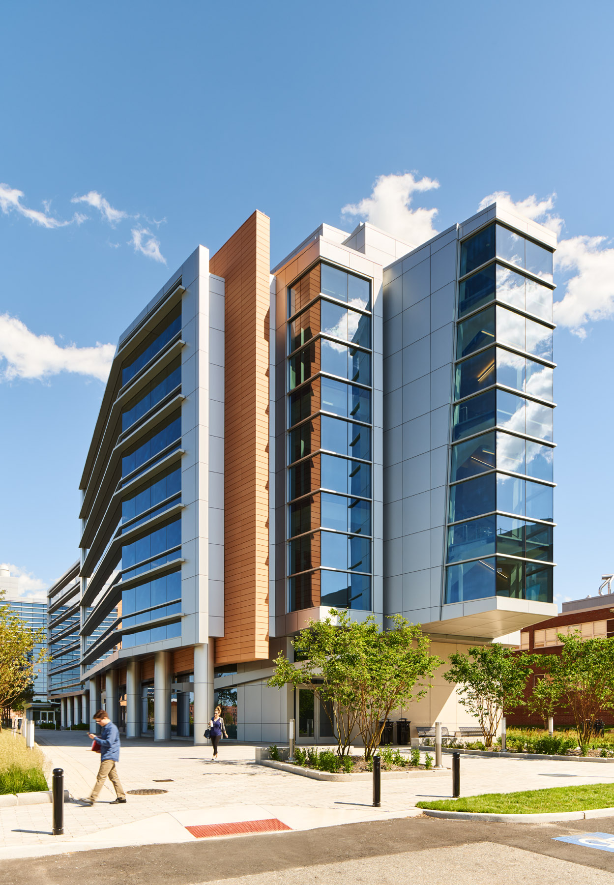 Rutgers University Chemistry and Chemical Biology Building by Edward ...