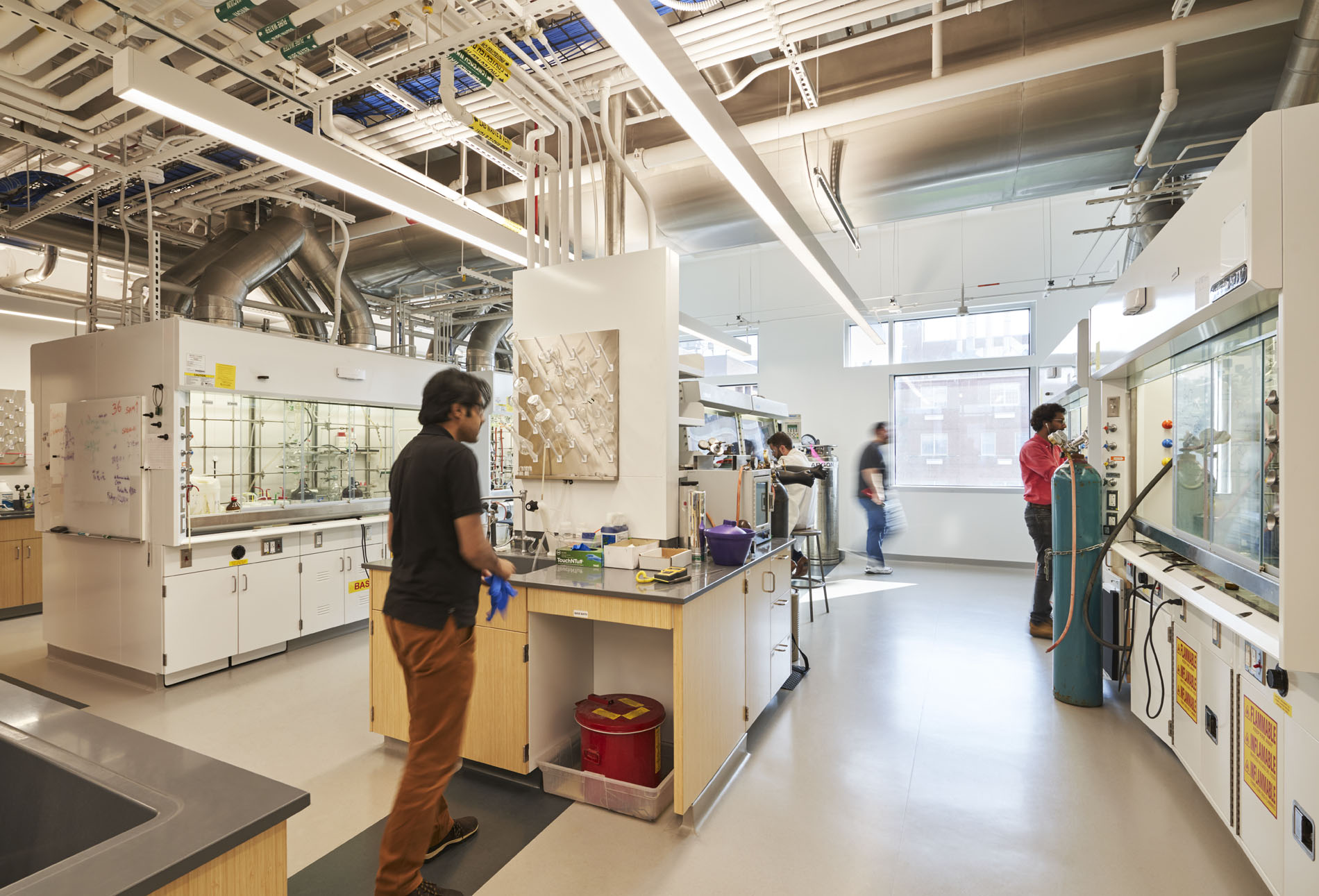 Rutgers University Chemistry and Chemical Biology Building by Edward ...